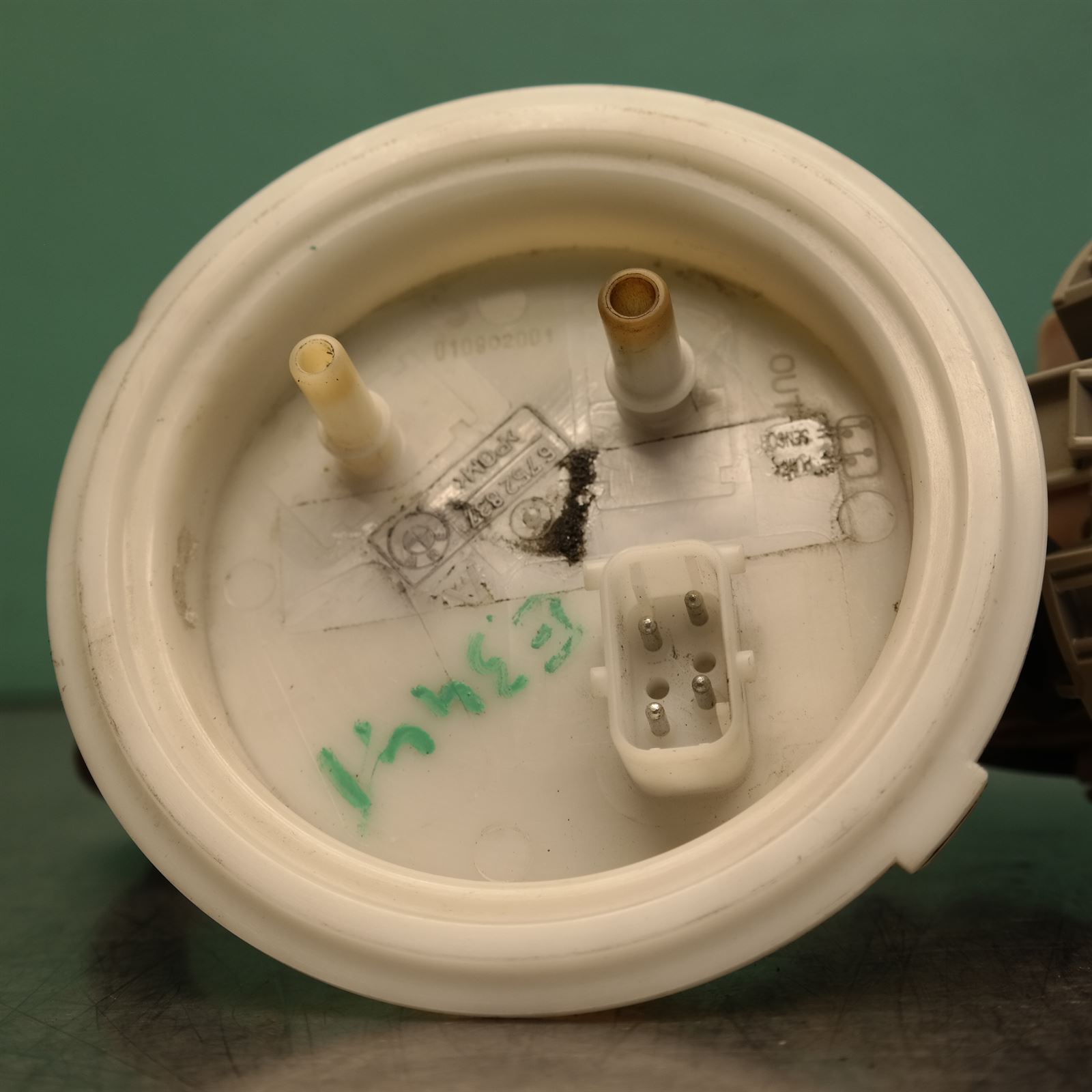 2002 BMW 7 SERIES Fuel pump 16117194000