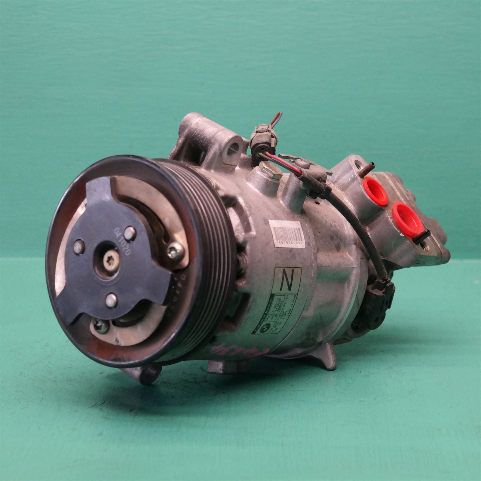 2005 BMW 3 SERIES A/C compressor 64529182793