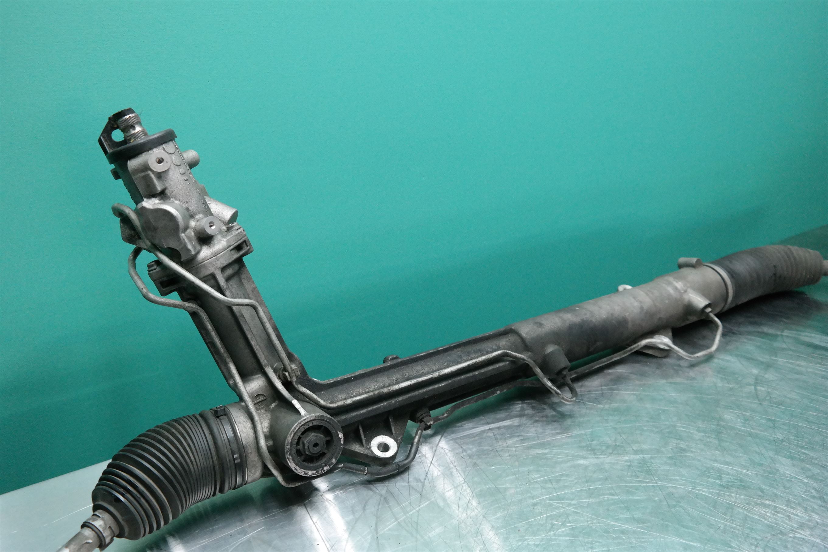 2007 BMW X5 Steering rack 32106771421