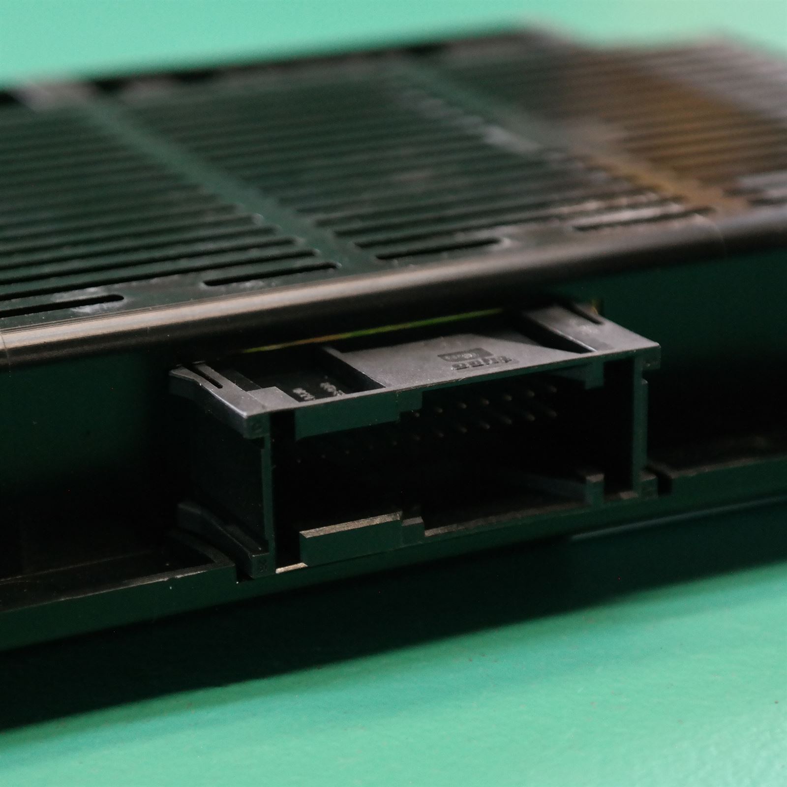 2005 BMW 1 SERIES Control unit/module 61359128184