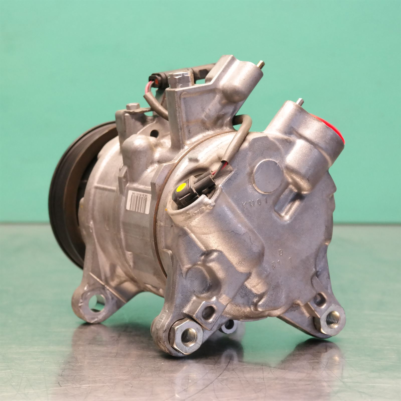 2013 BMW 3 SERIES A/C compressor 64529223695