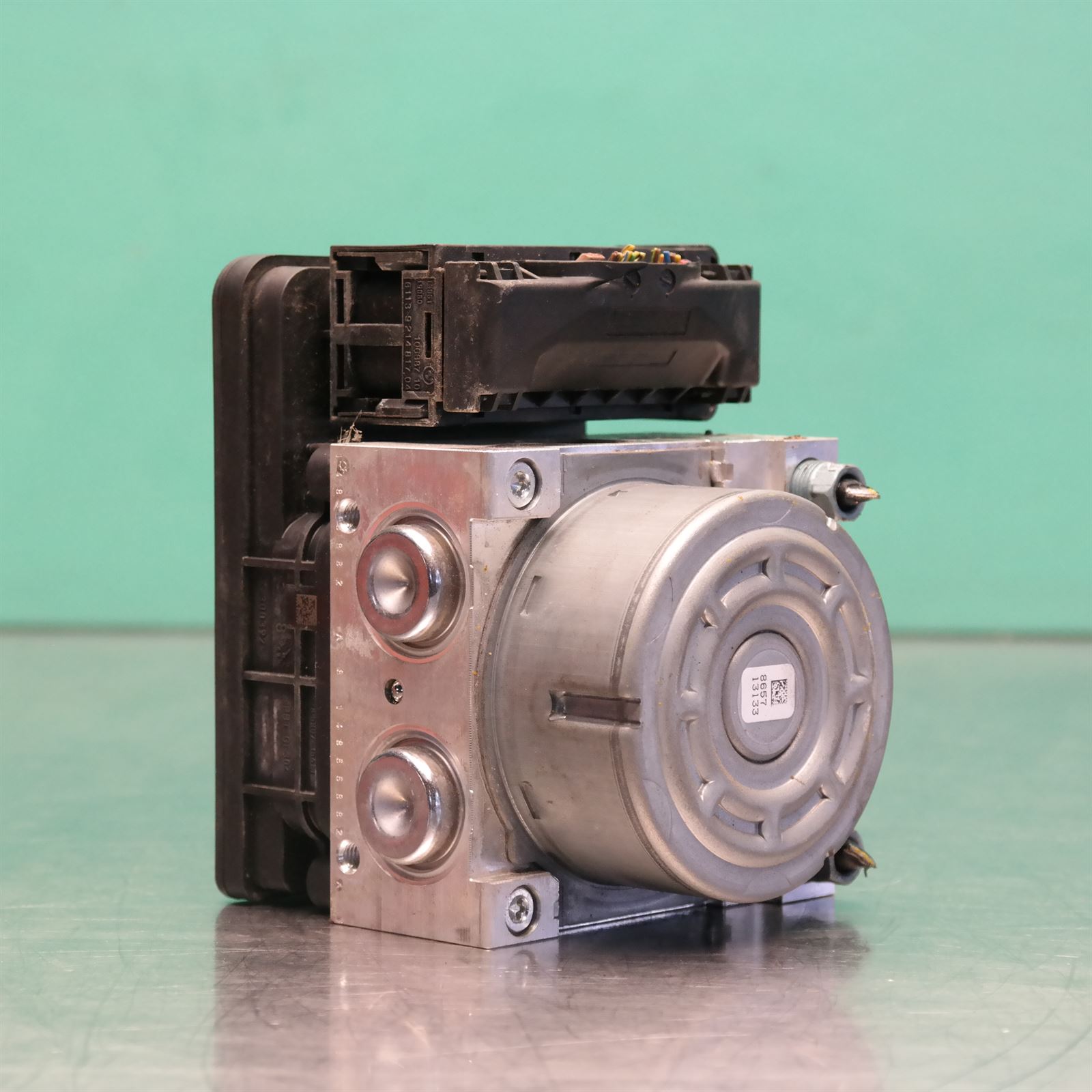 2013 BMW 3 SERIES ABS pump 34516897117