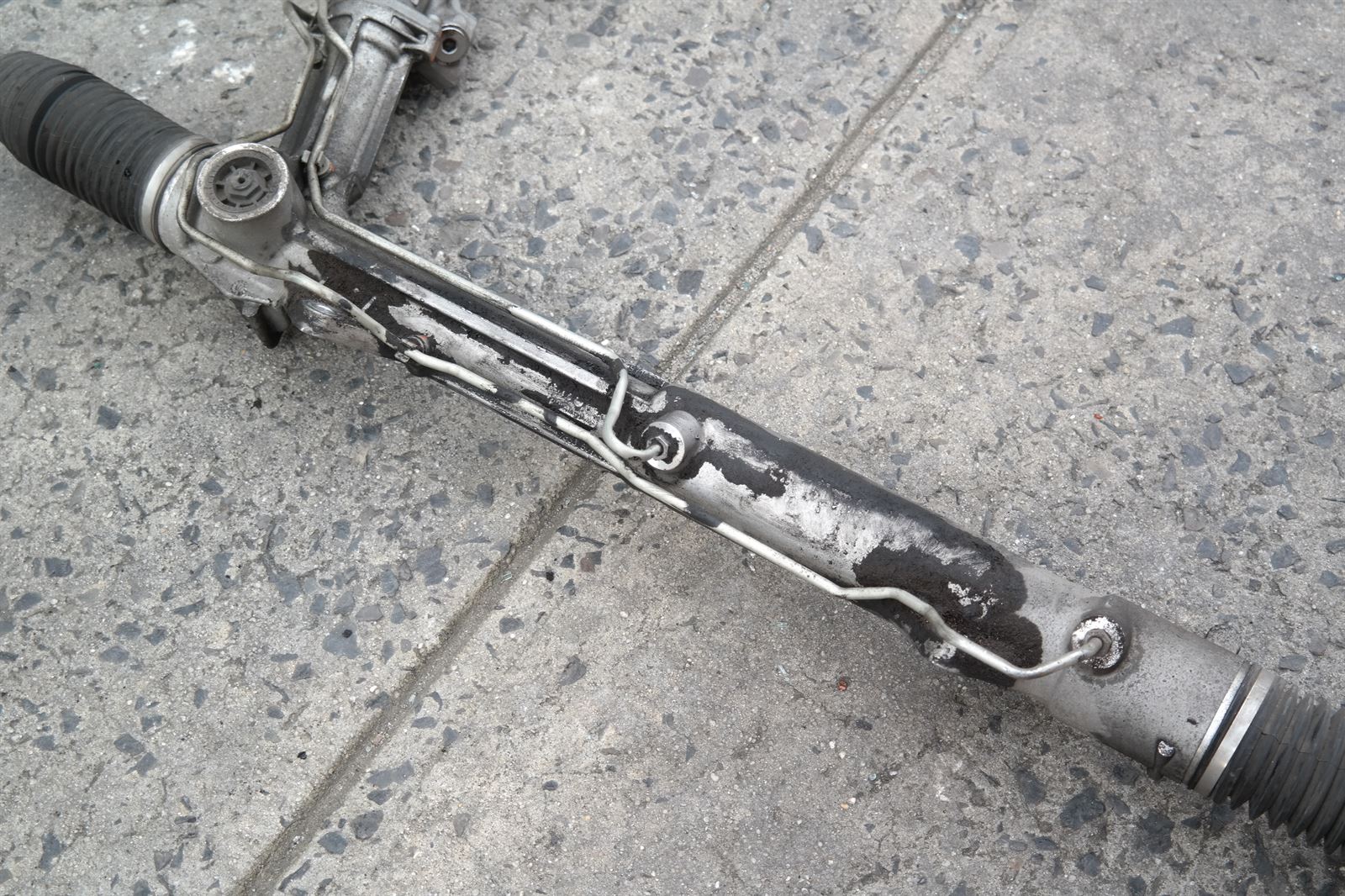 2011 BMW X5 Steering rack 32106793553