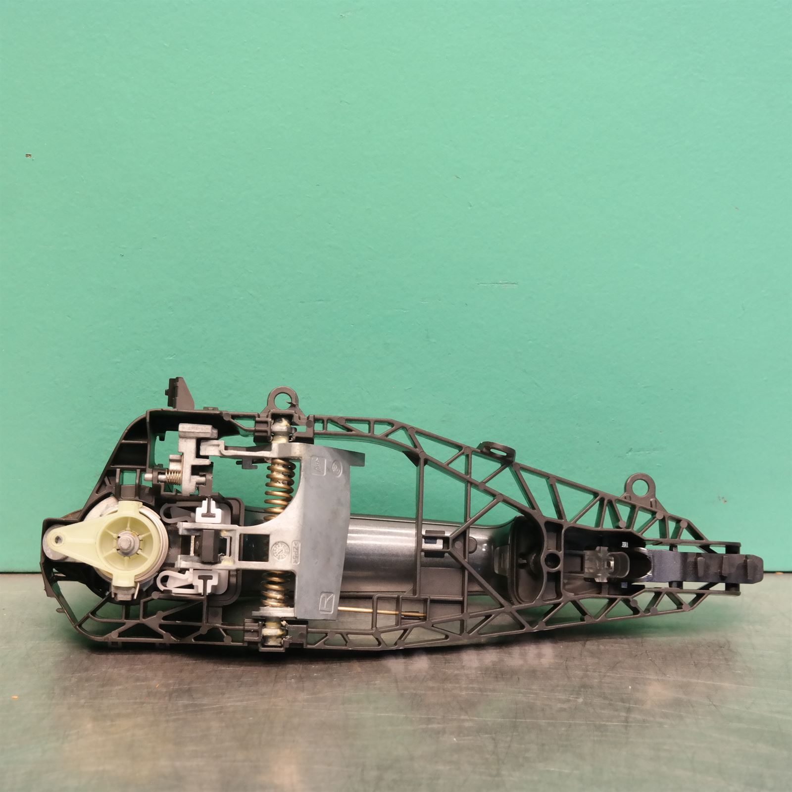 2018 BMW X2 Door handle 51217396308