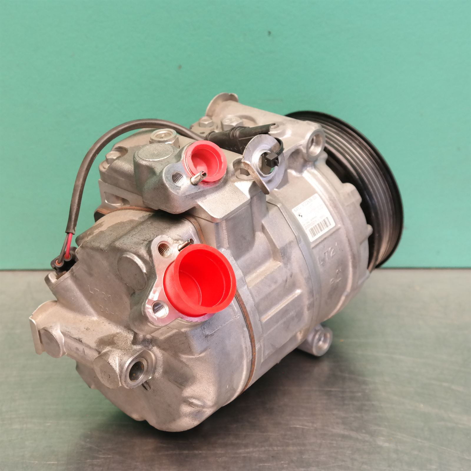 2009 BMW 3 SERIES A/C compressor 64529122618