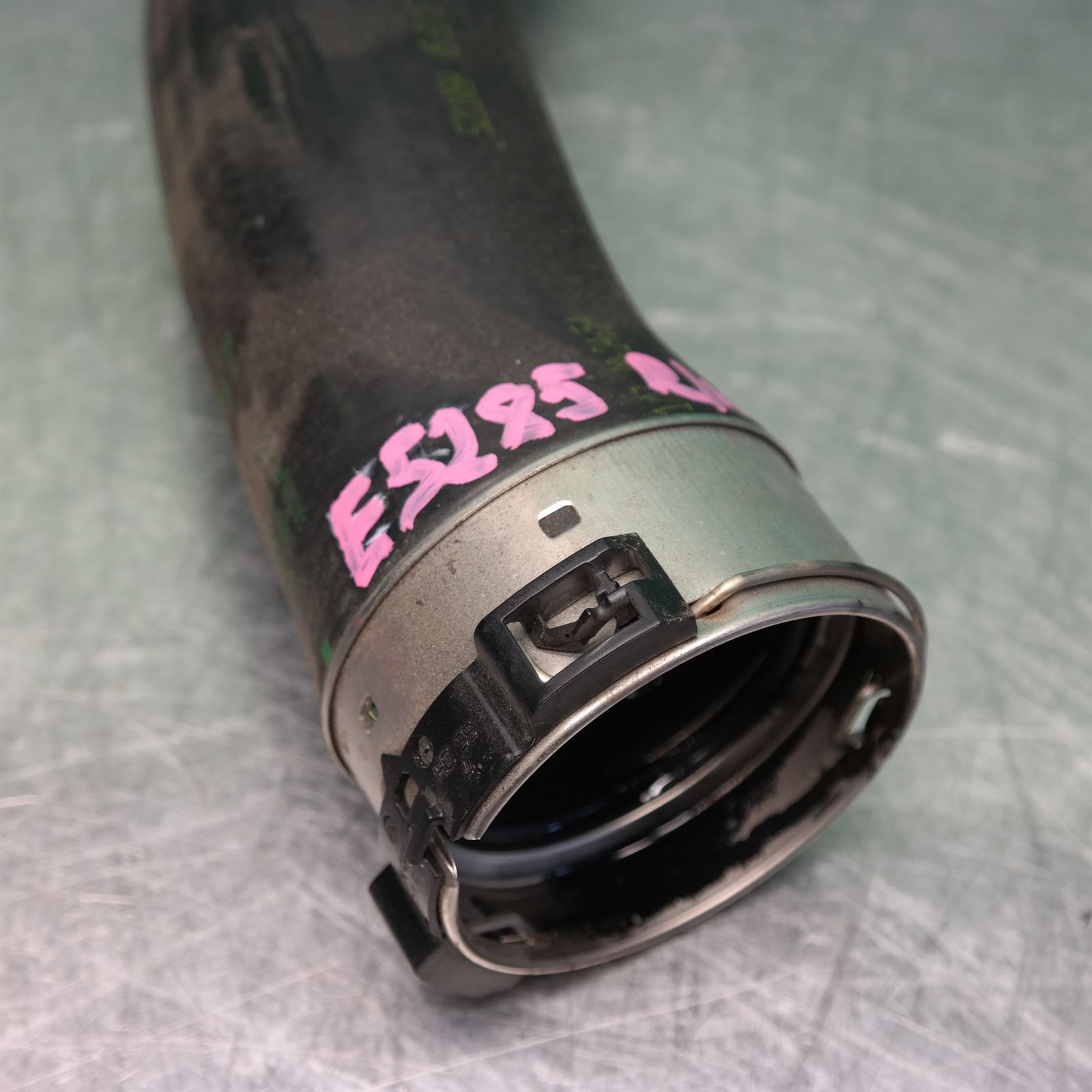 2013 BMW 1 SERIES Air pipe/duct 11618583389