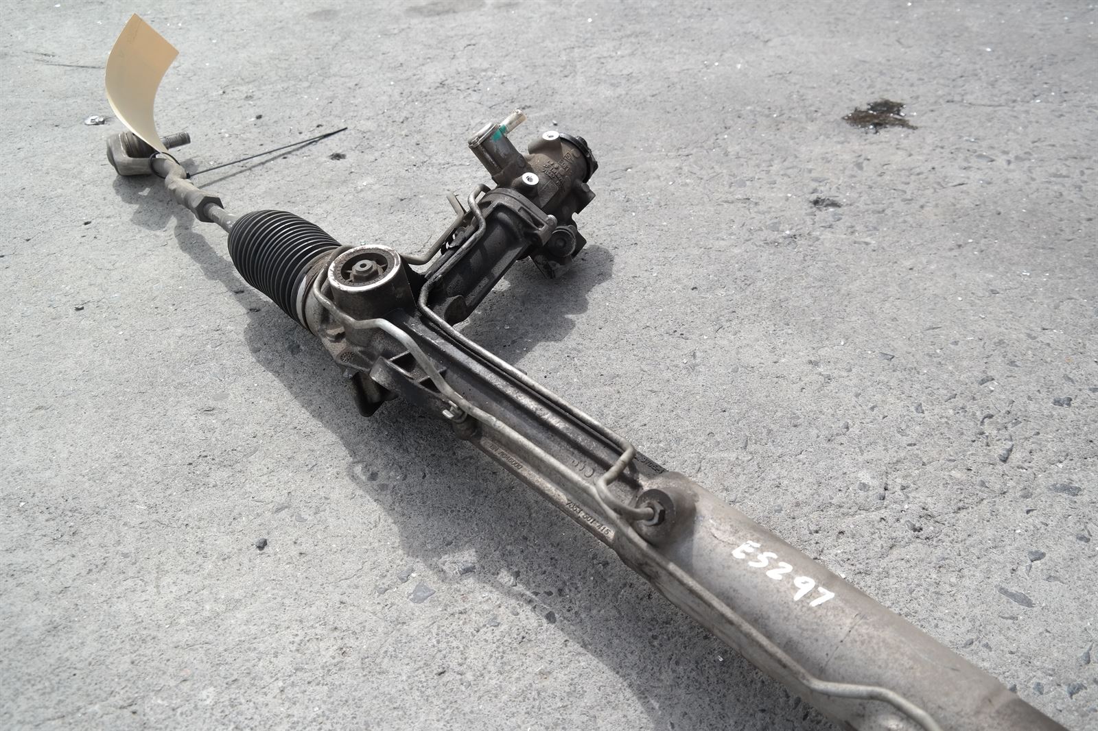 2010 BMW X5 Steering rack 32106793553