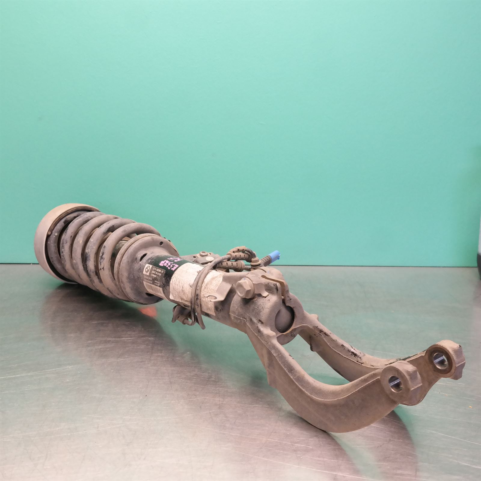 2015 BMW X5 Strut 37106875084