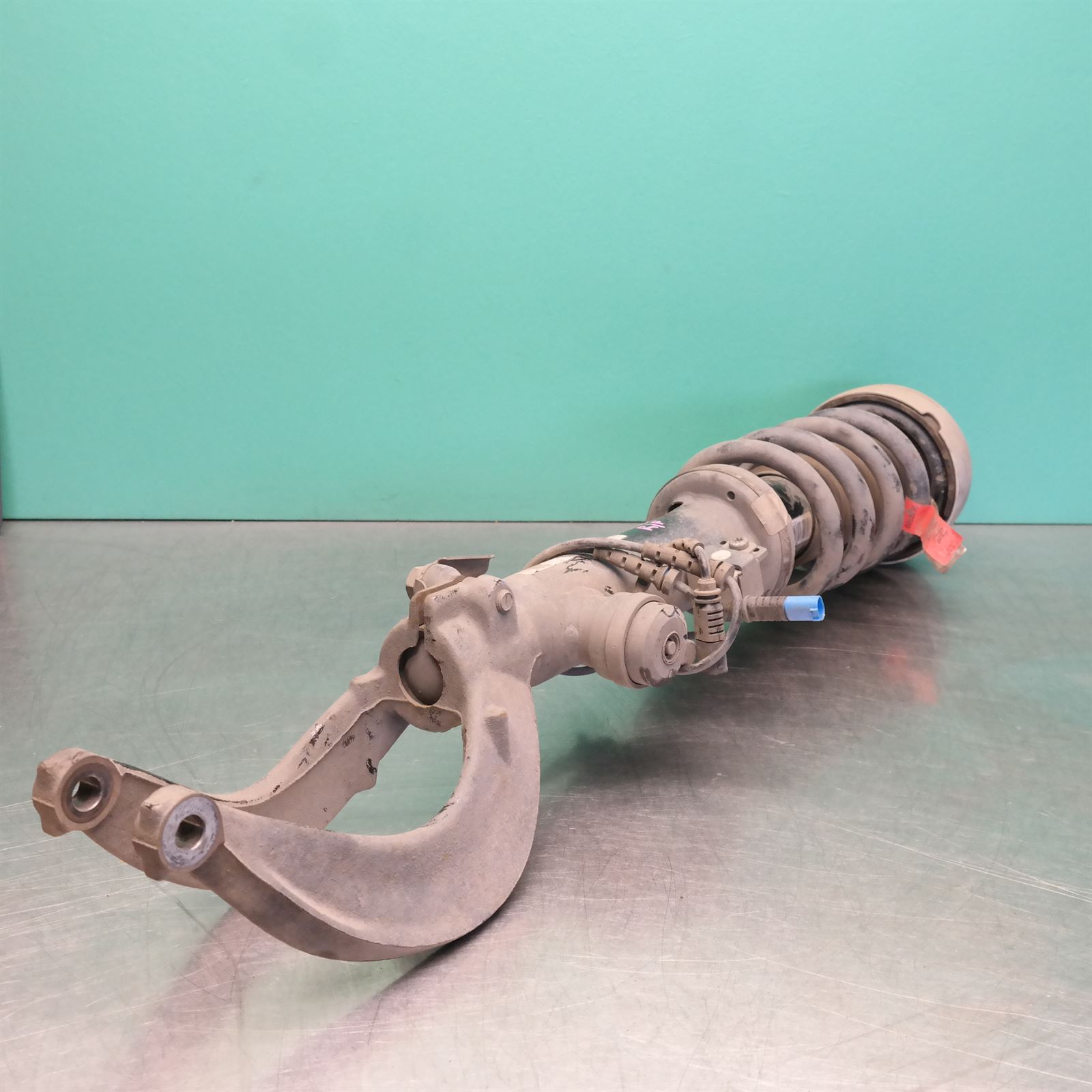 2015 BMW X5 Strut 37106875084