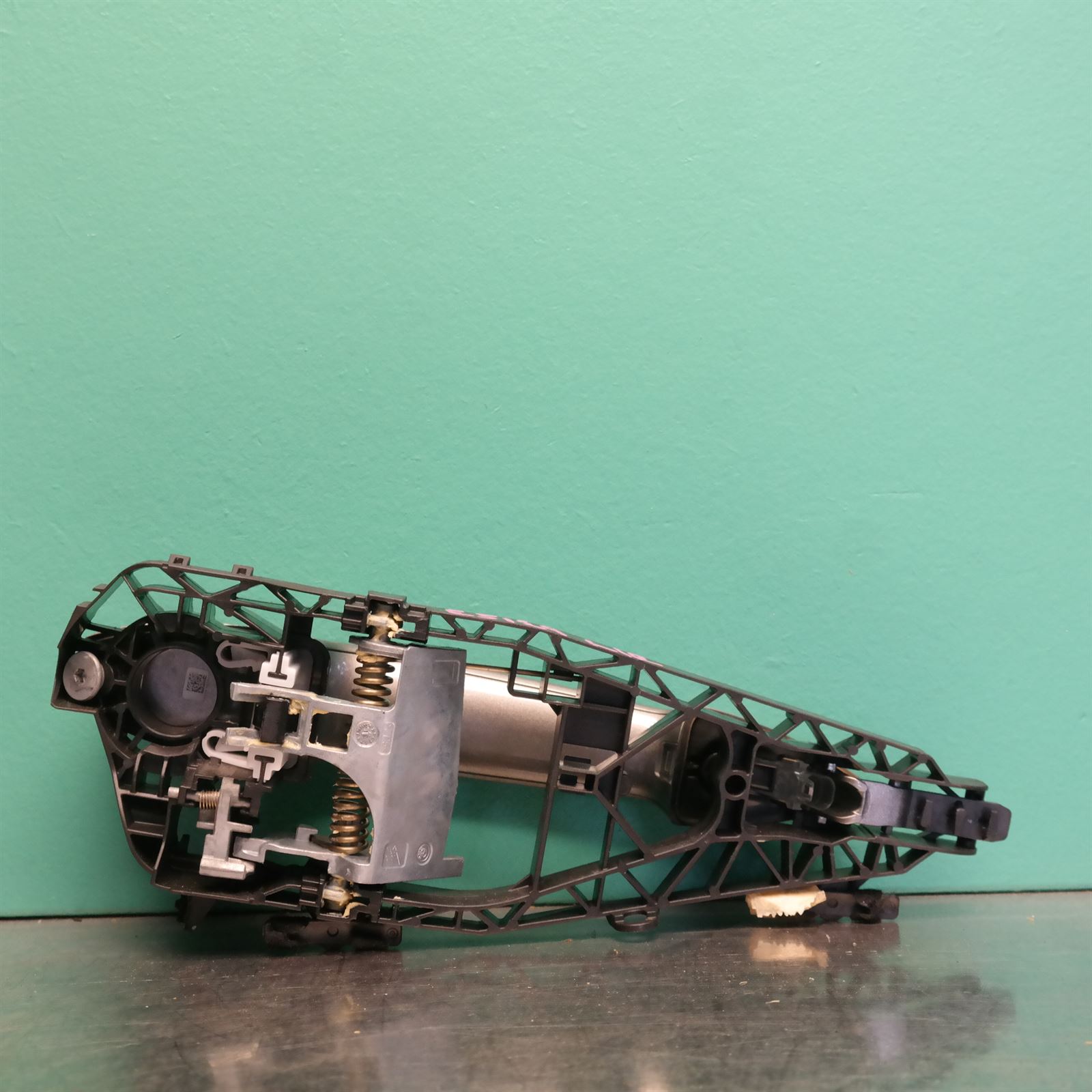 2015 BMW 2 SERIES Door handle 51217396307