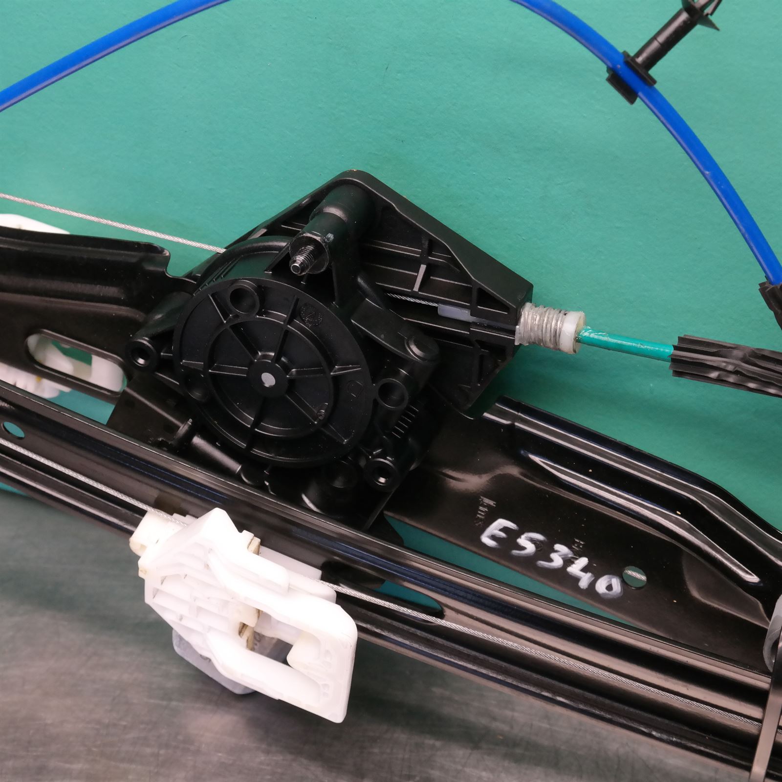 2015 BMW X1 Window regulator 51337434785 67627354889