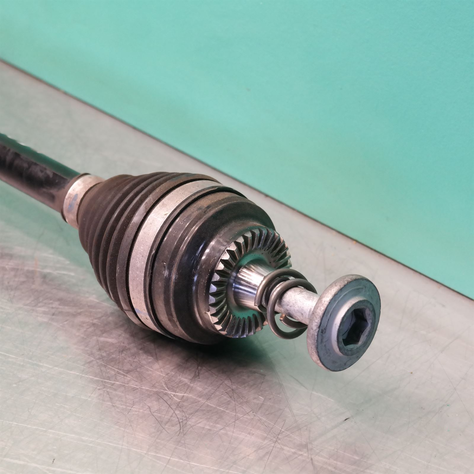 2015 BMW X1 Driveshaft 33207646867