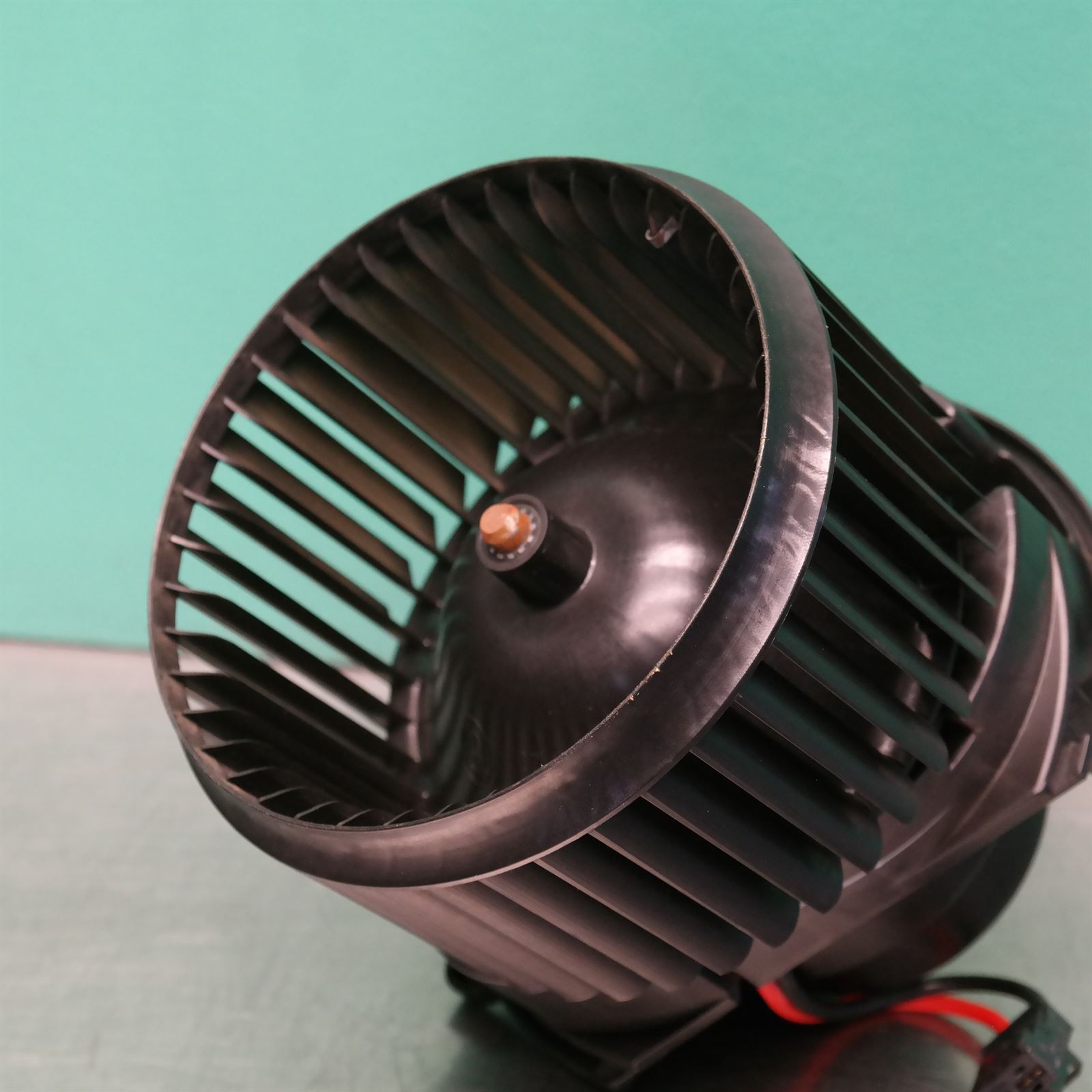 2015 BMW X1 Heater fan 64119297752