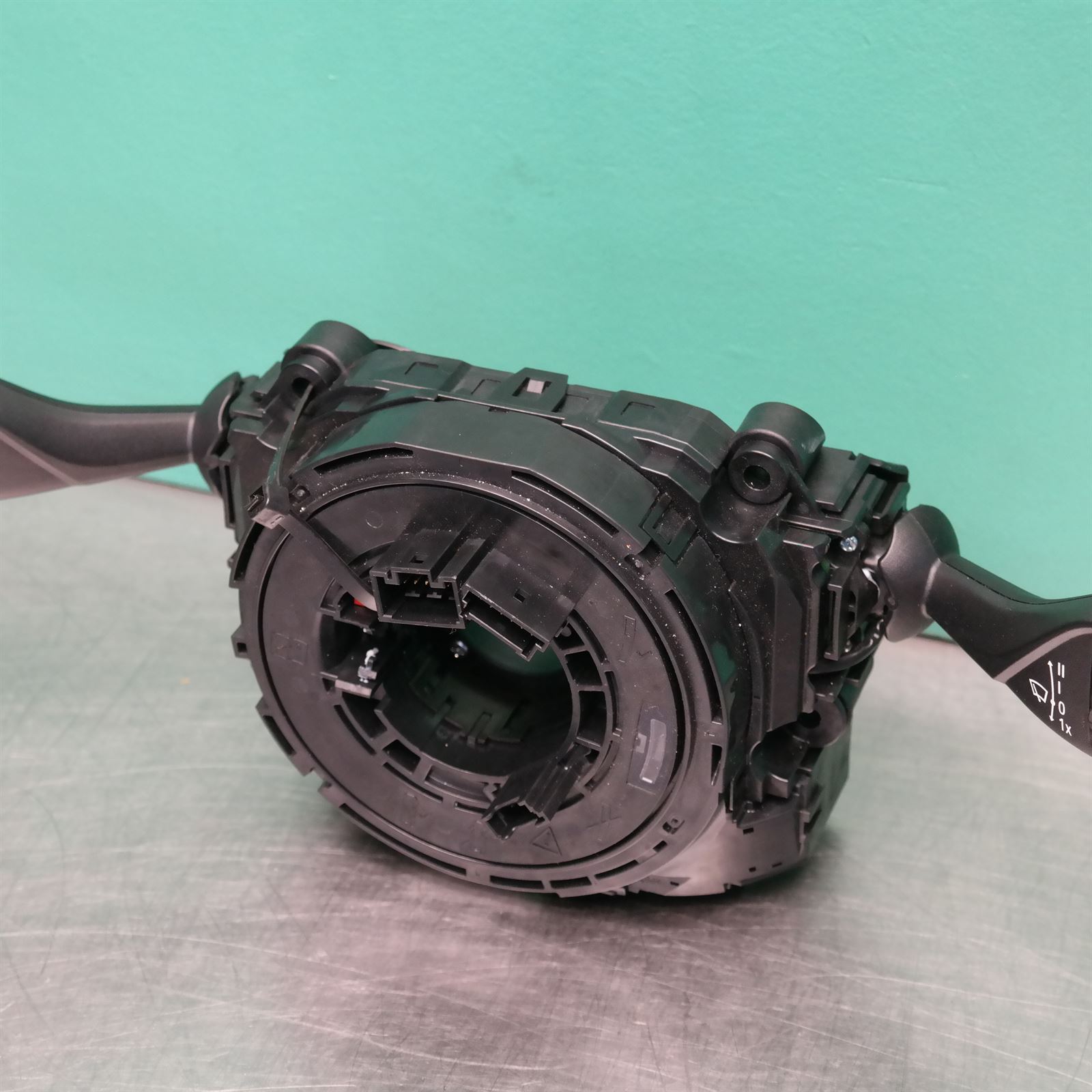 2015 BMW X1 Switch 61316827372