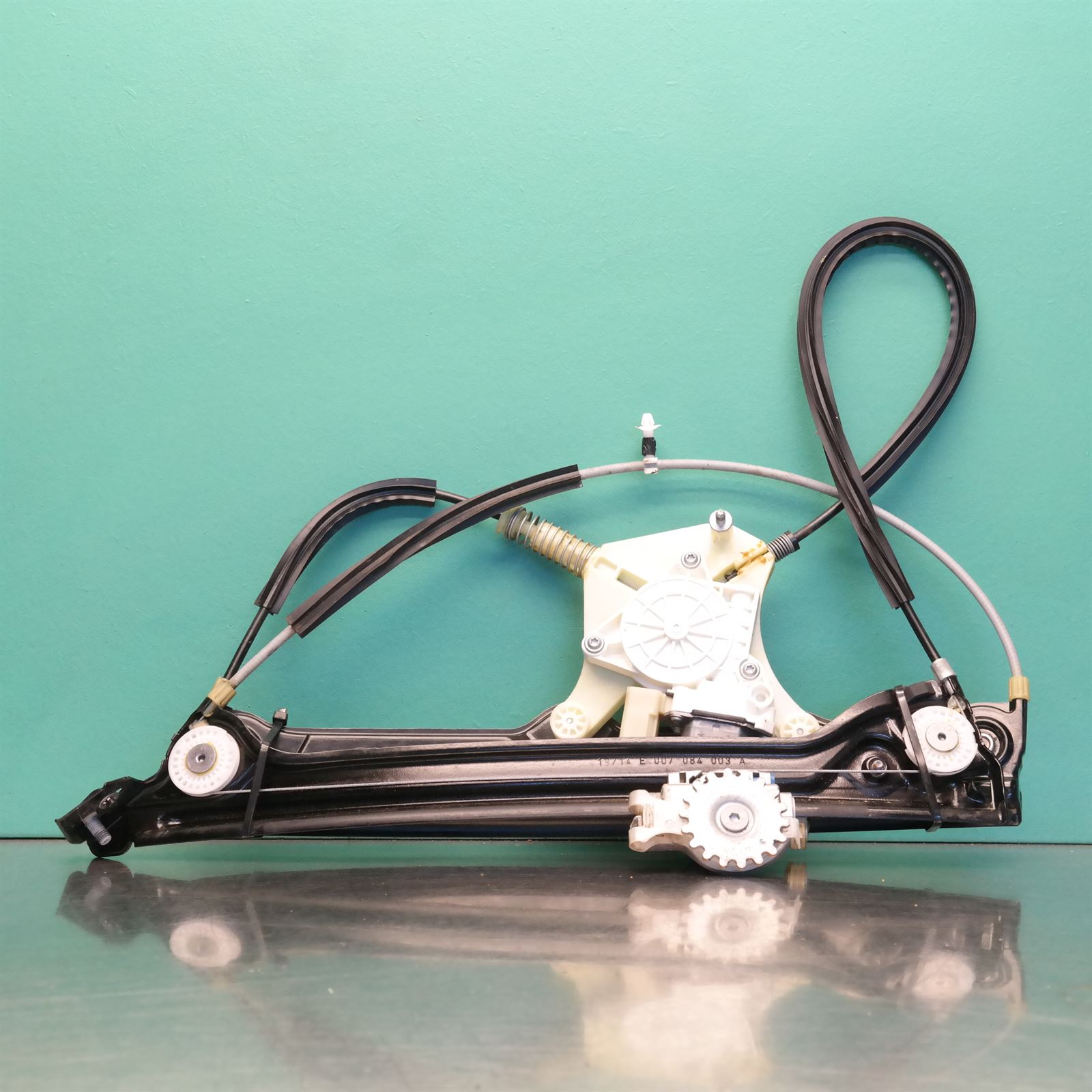 2014 BMW 6 SERIES Window regulator 67629478201 51337223651