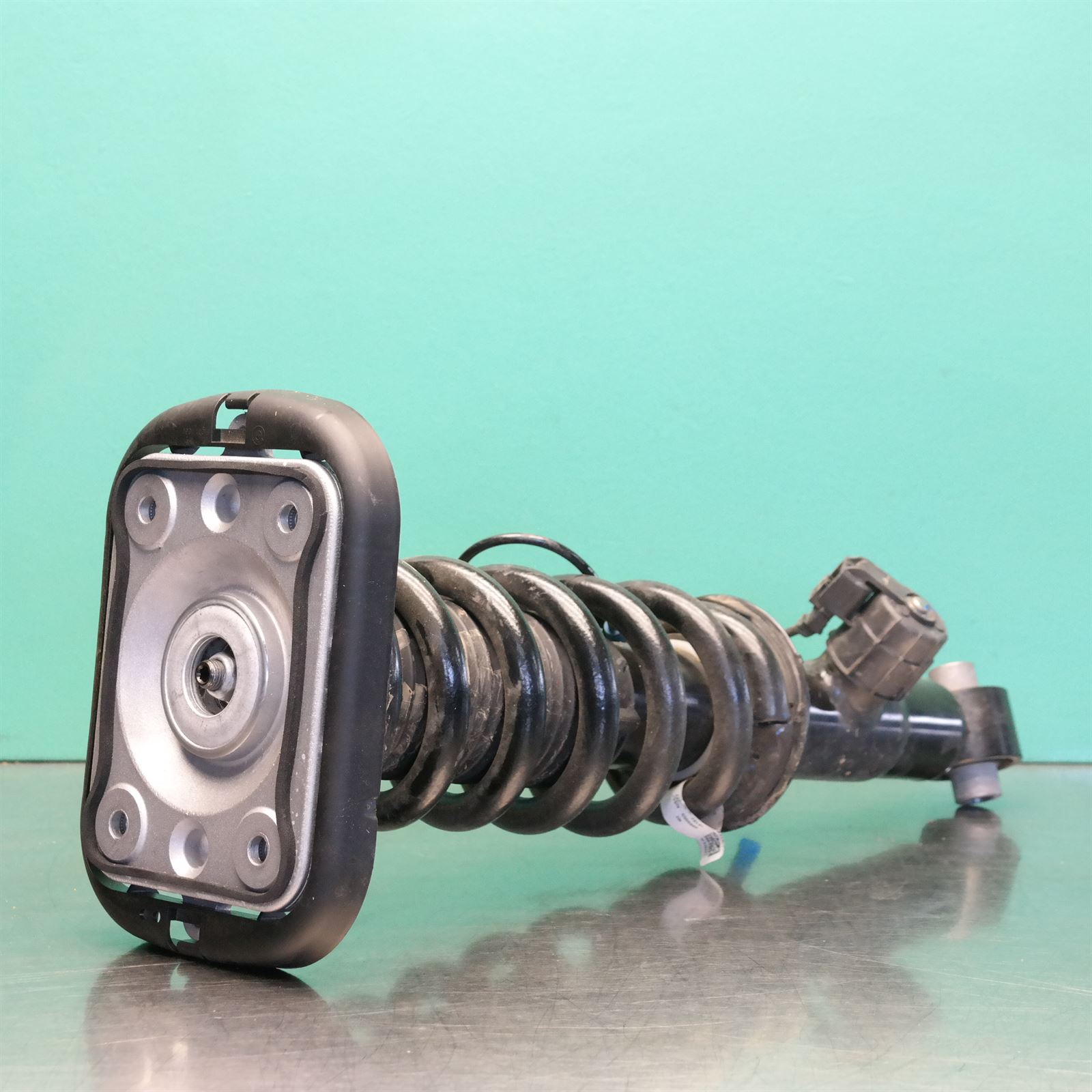 2019 BMW X5 Strut 37106869024