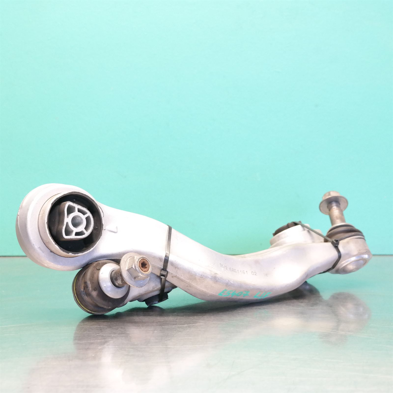 2017 BMW 5 SERIES Lower control arm 31106861161 31106861177