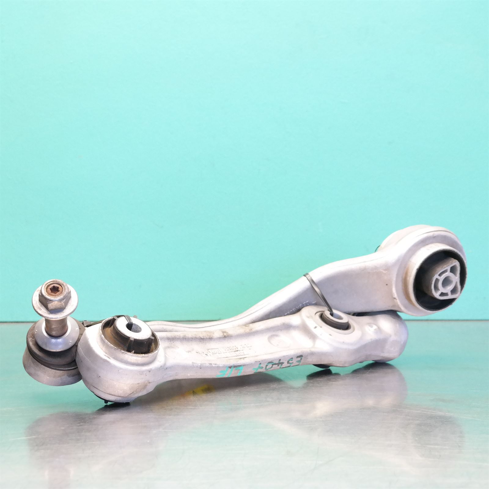 2017 BMW 5 SERIES Lower control arm 31106861161 31106861177