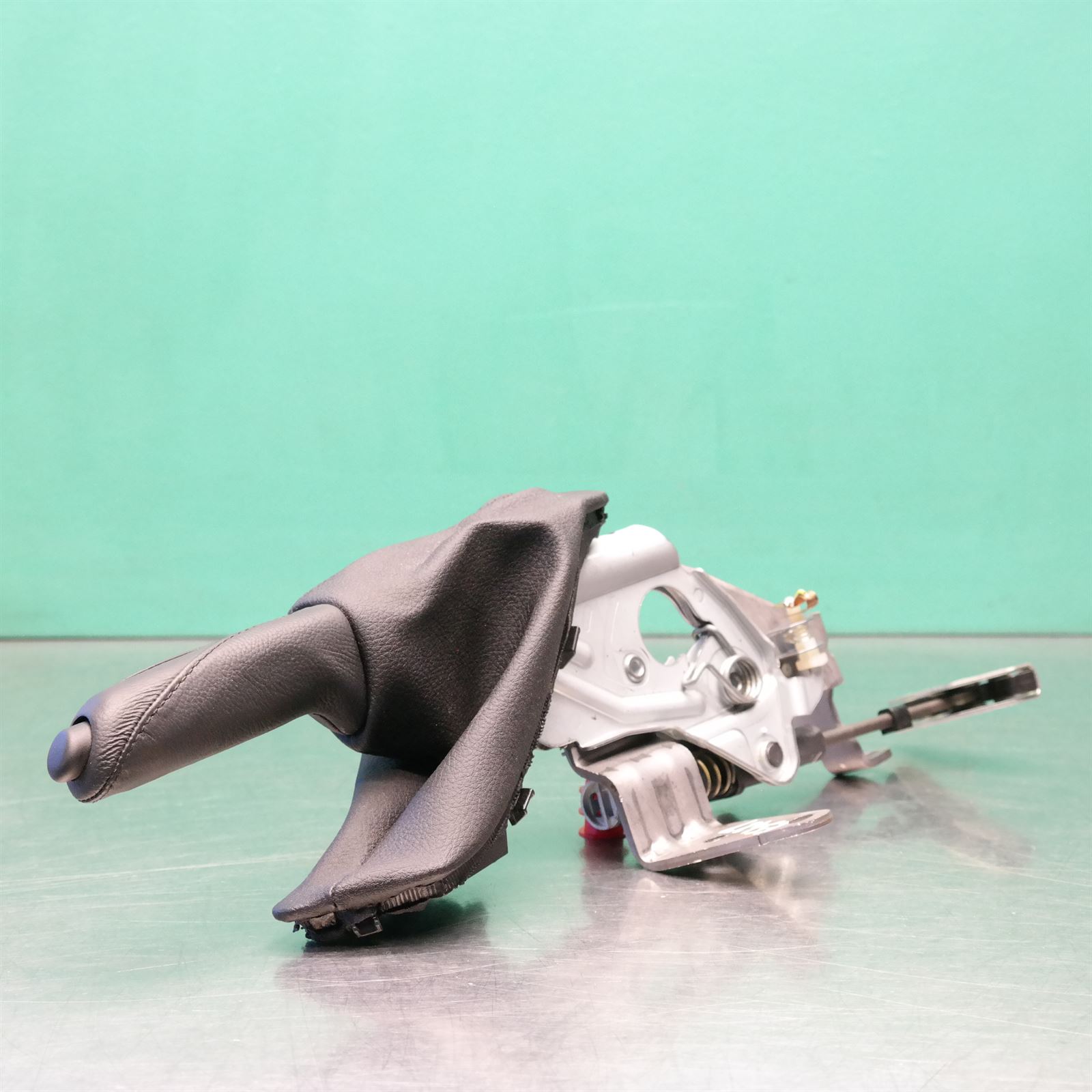 2015 BMW 2 SERIES Handbrake lever 61316928205