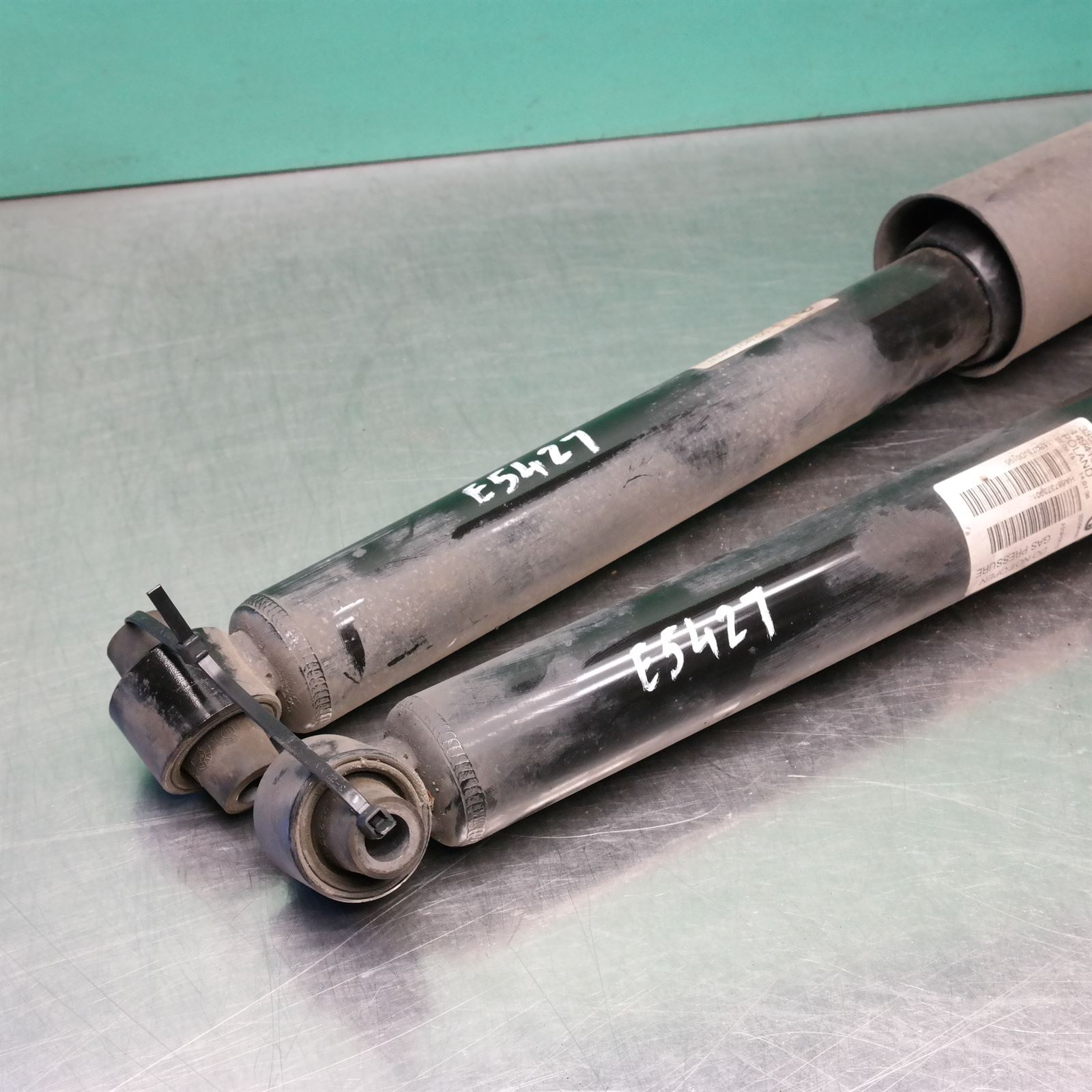 2015 BMW 2 SERIES Shock absorber 33526873739