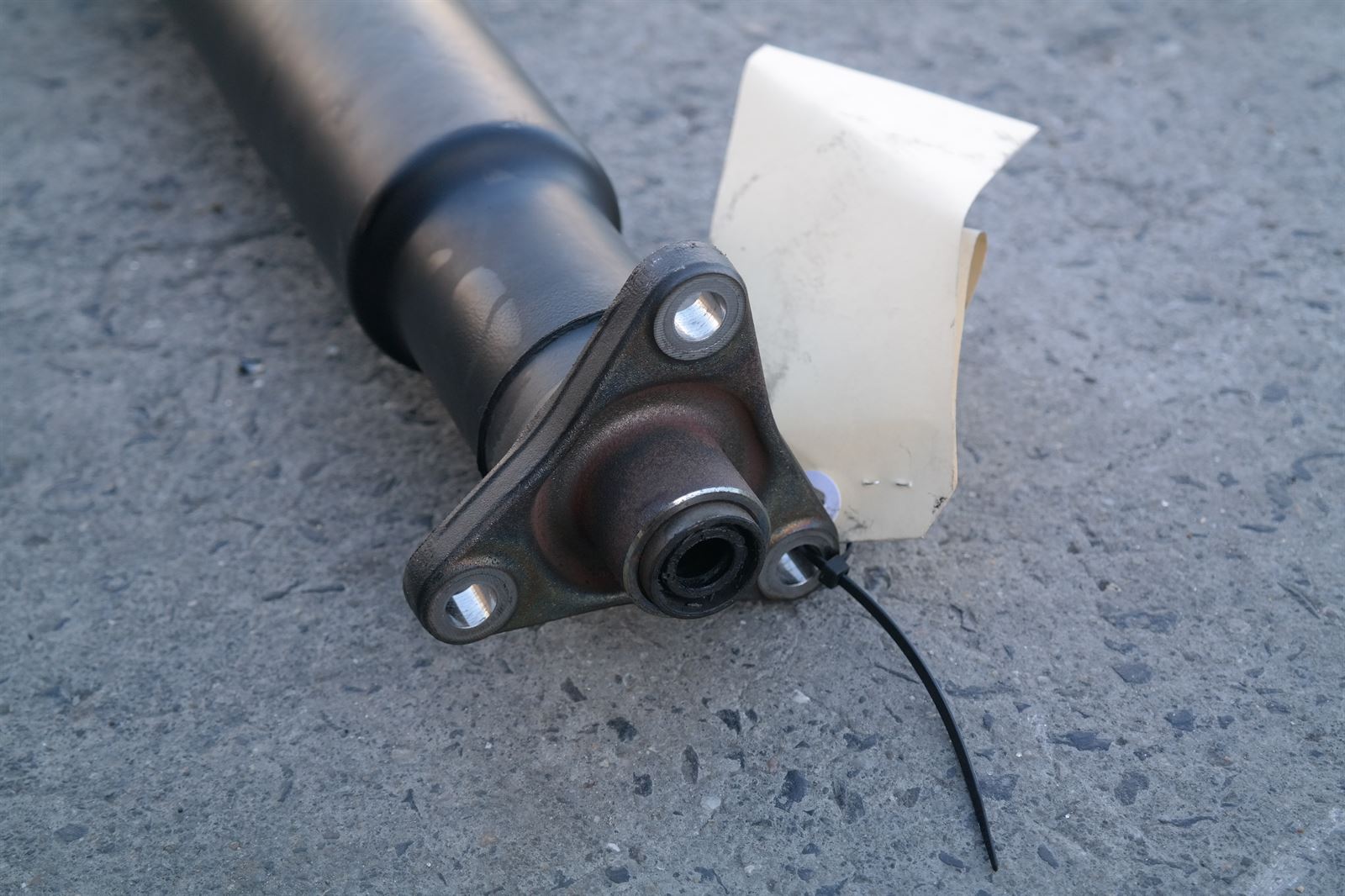 2018 BMW X5 Tail shaft 26107589129