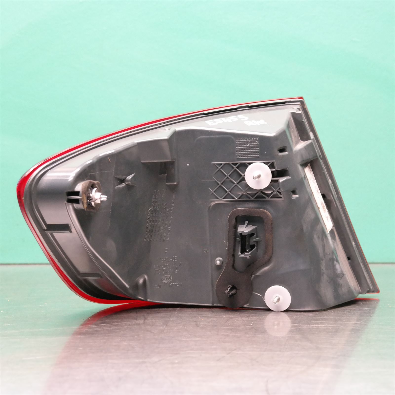 2011 BMW 5 SERIES Tail light 63217203230