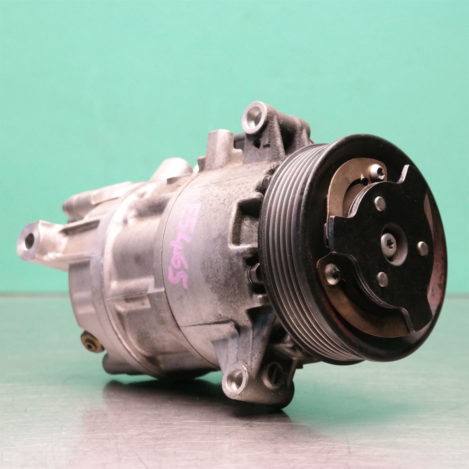 2009 BMW 3 SERIES A/C compressor 64529182793