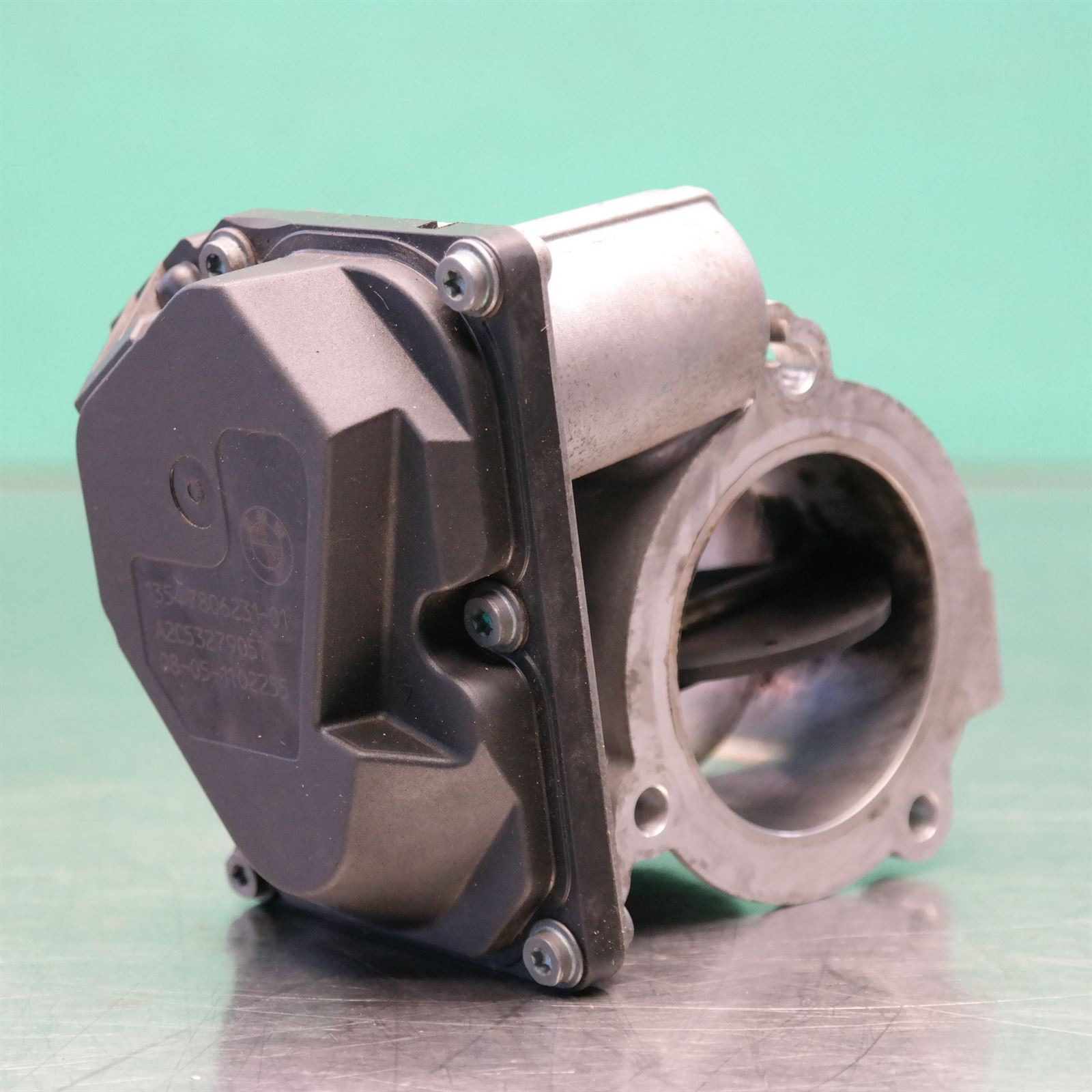 2011 BMW X5 Throttle body 13547806231