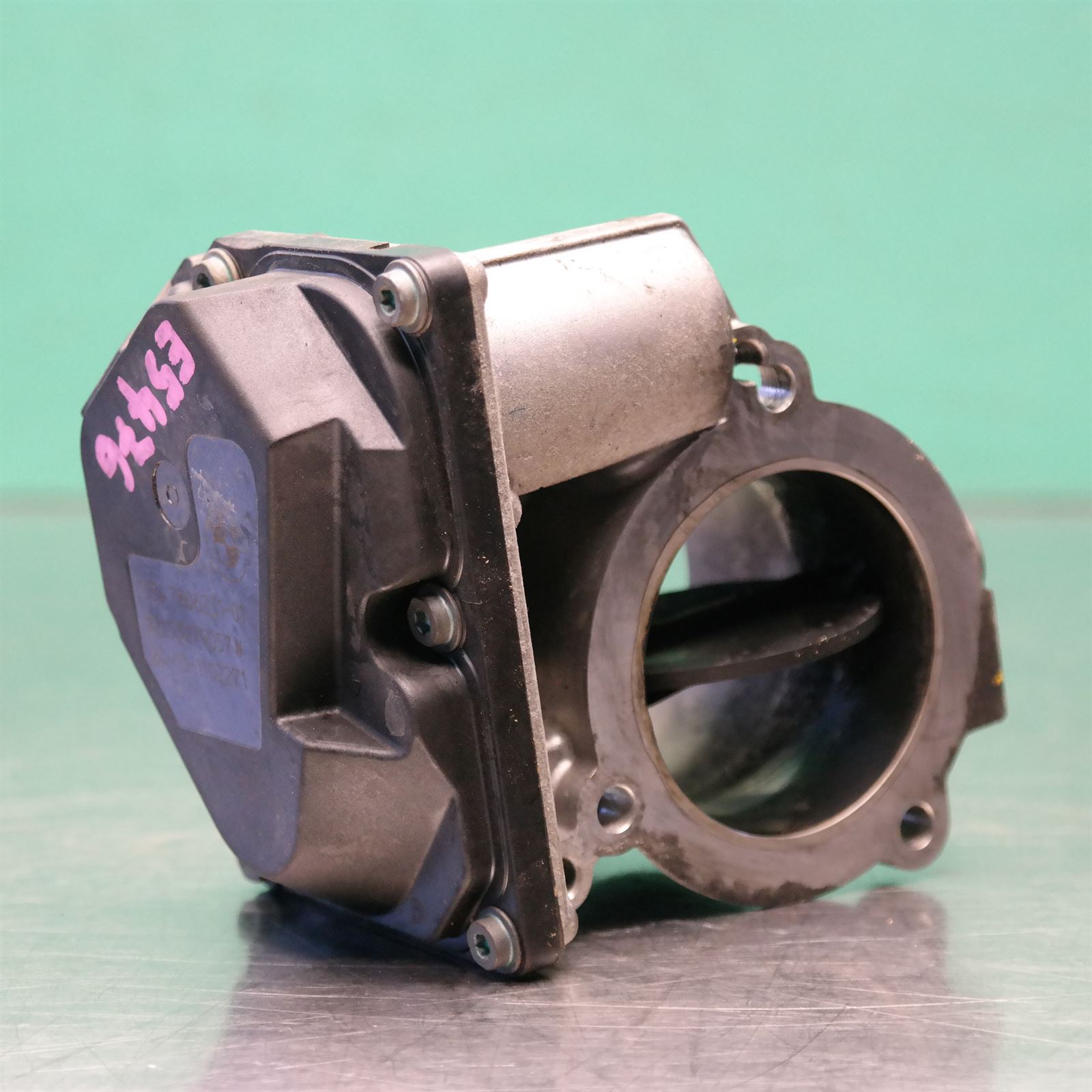 2011 BMW X5 Throttle body 13547806231