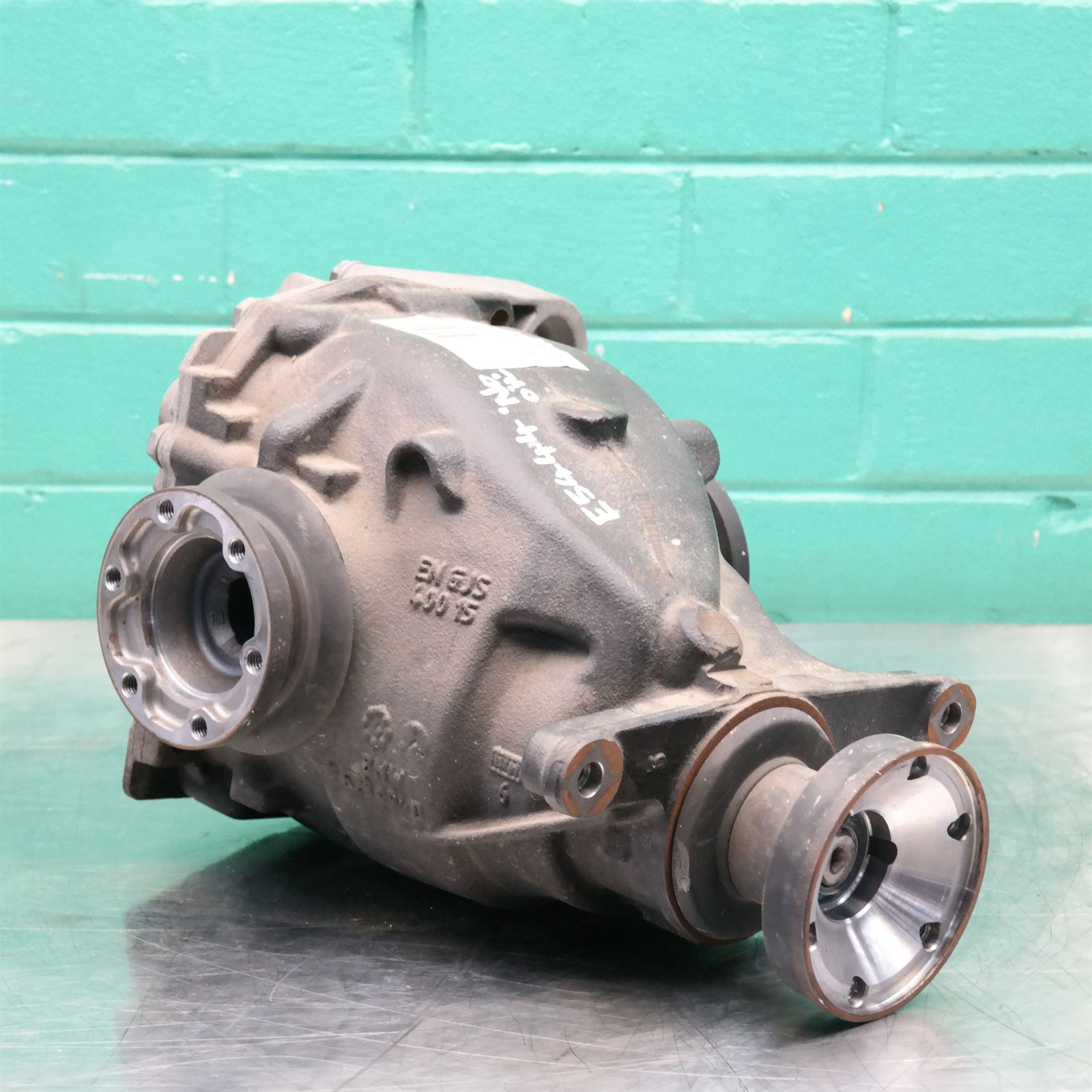 2006 BMW 5 SERIES Differential centre 33107560604