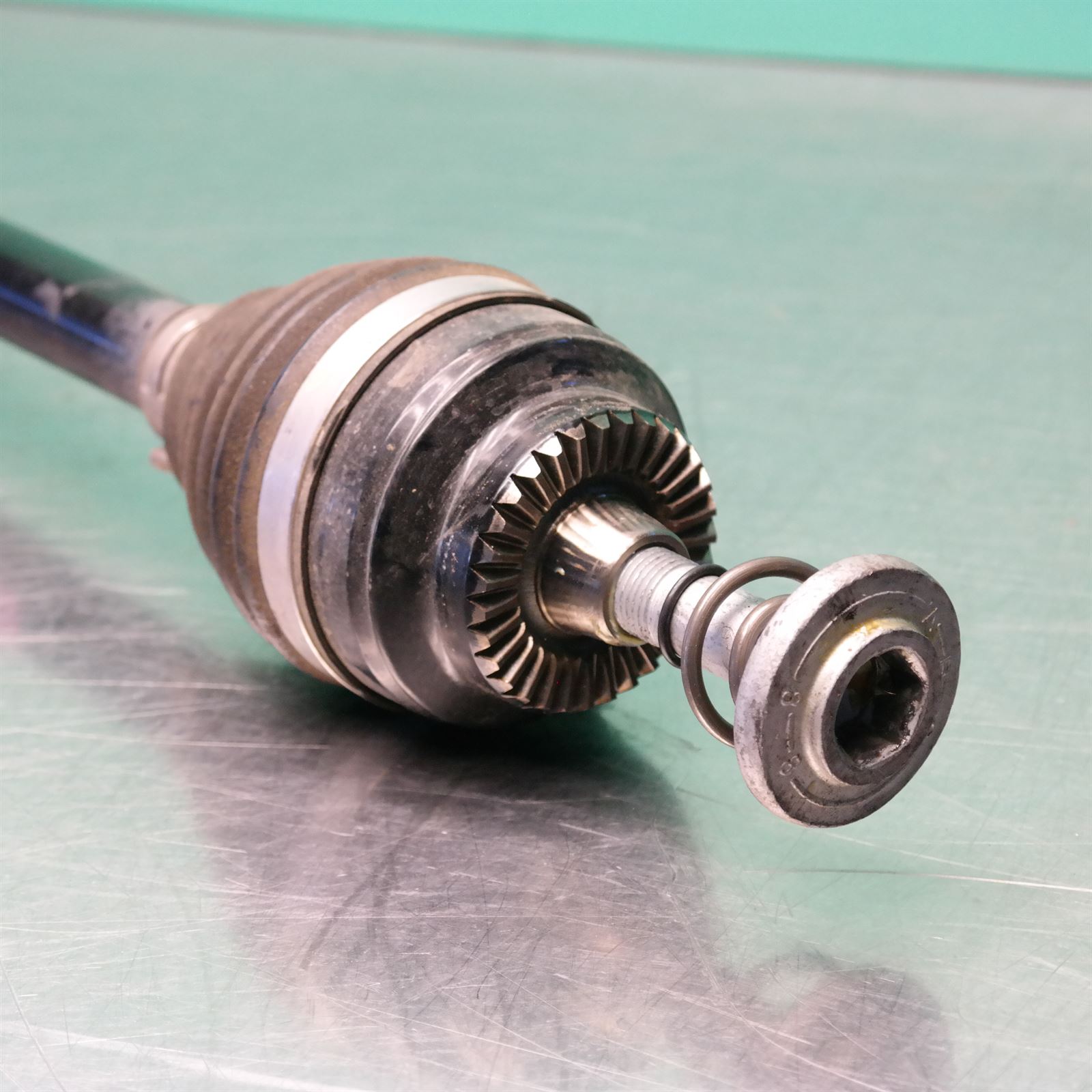 2017 BMW X1 Driveshaft 33207646867