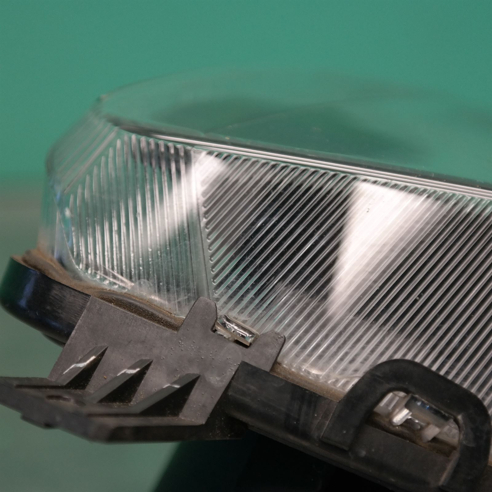 2011 BMW 5 SERIES Fog light/indicator 63177216888