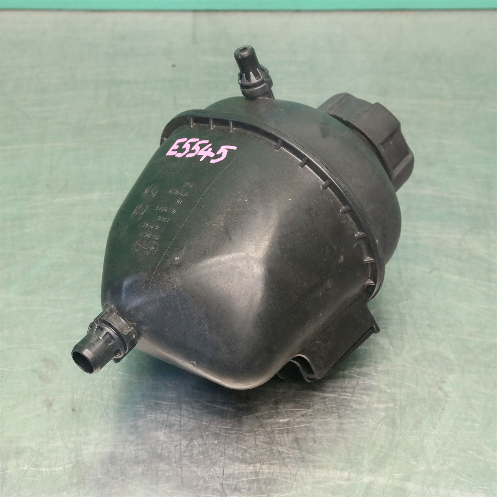 2018 BMW X3 Expansion tank 17138610661