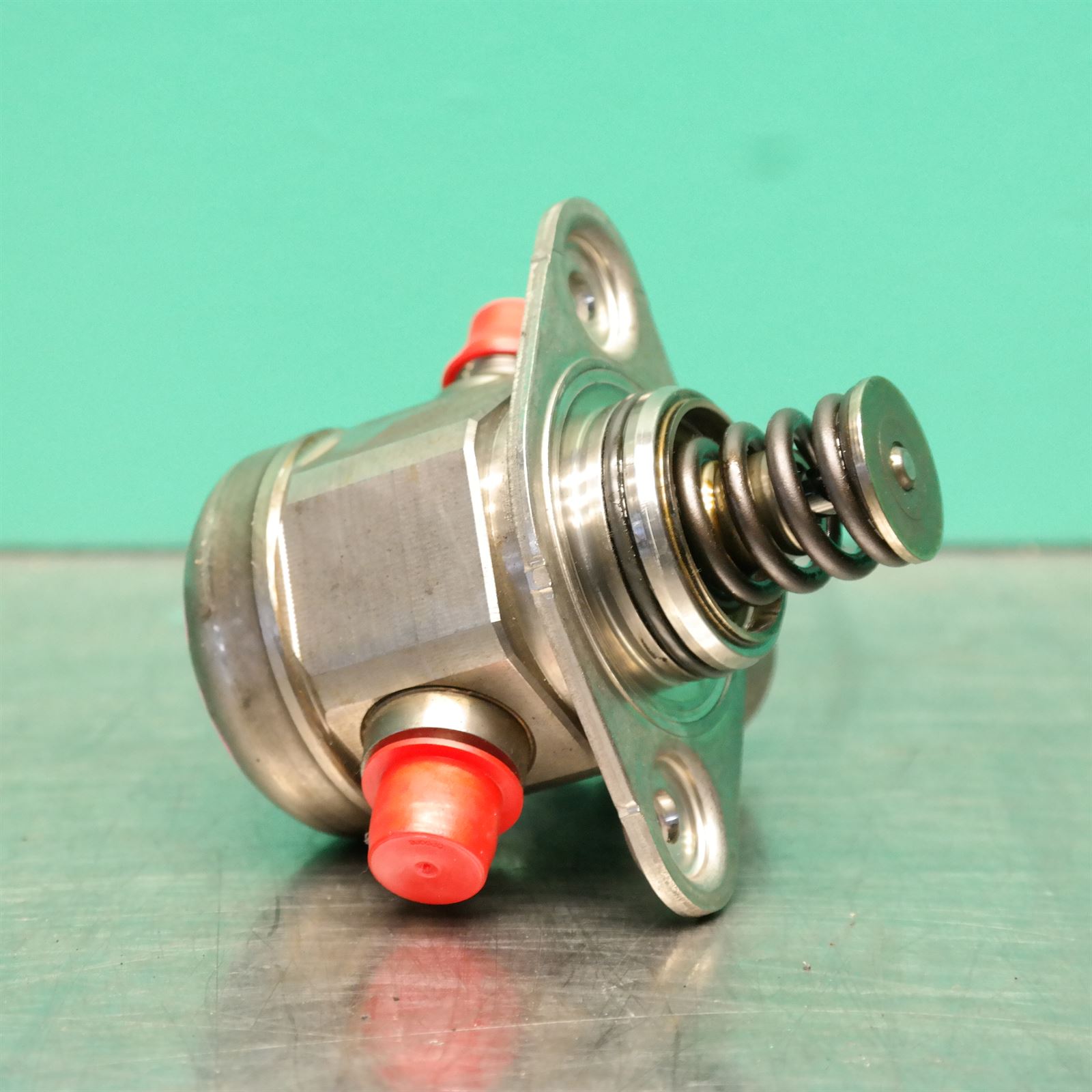 2014 BMW 6 SERIES Fuel pump 13518604231