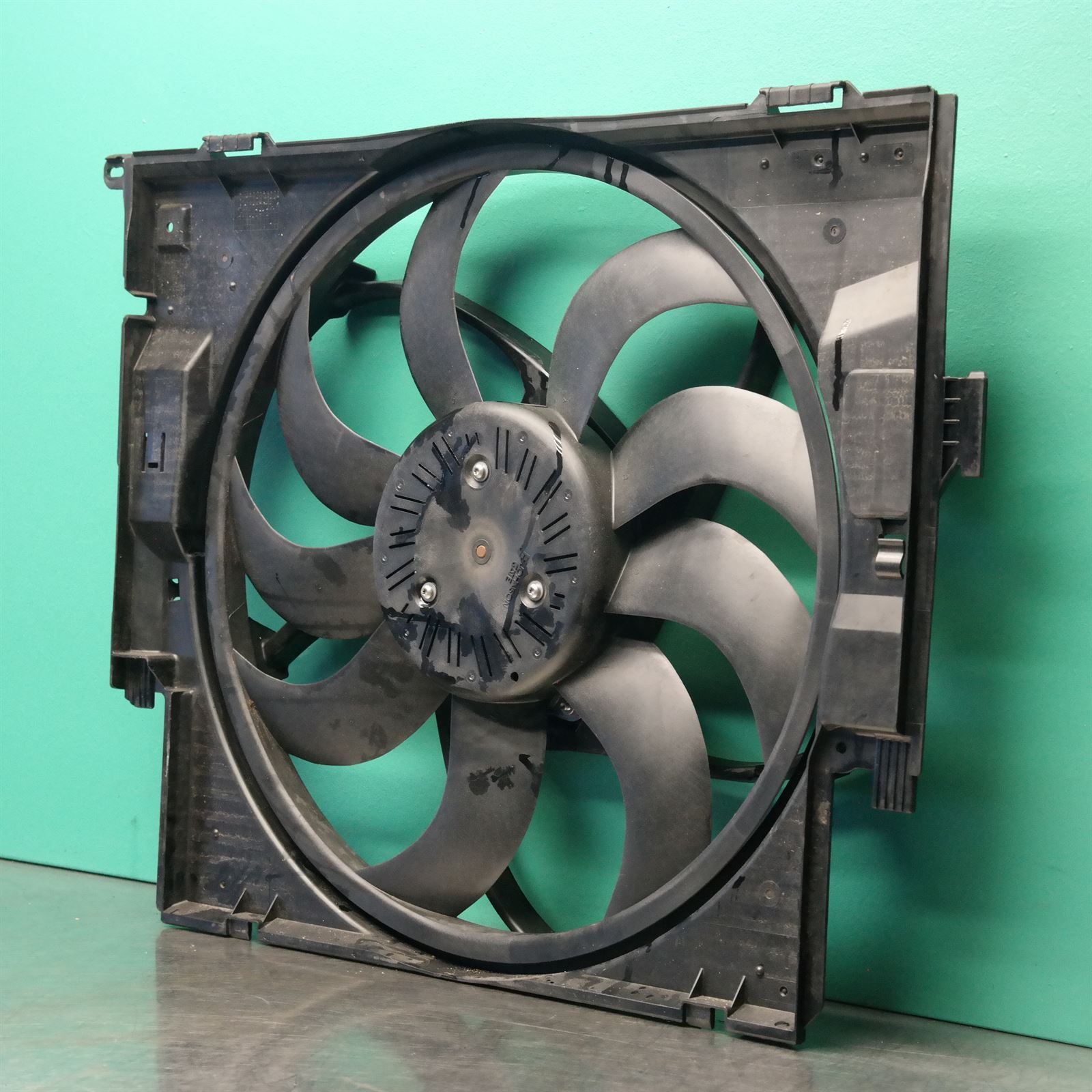 2015 BMW 2 SERIES Fan 17428641964