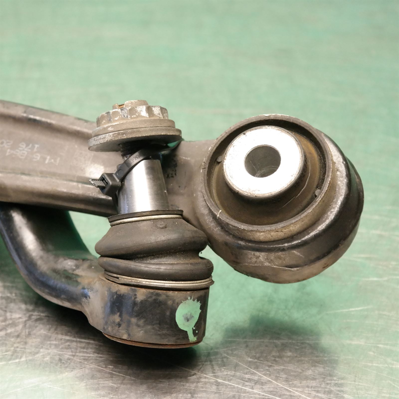 2015 BMW X5 Lower control arm 0