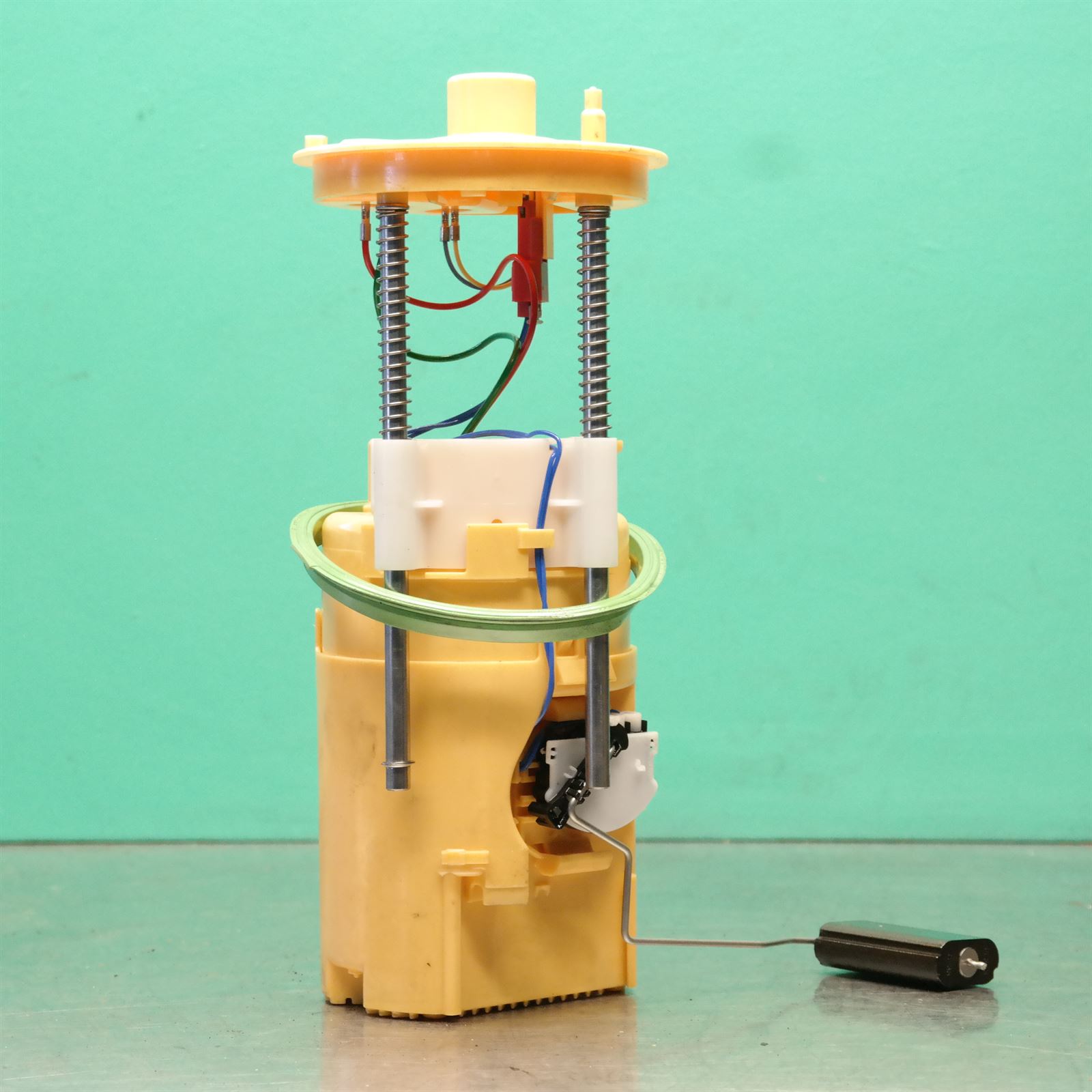 2016 BMW X5 Fuel pump 16117324296