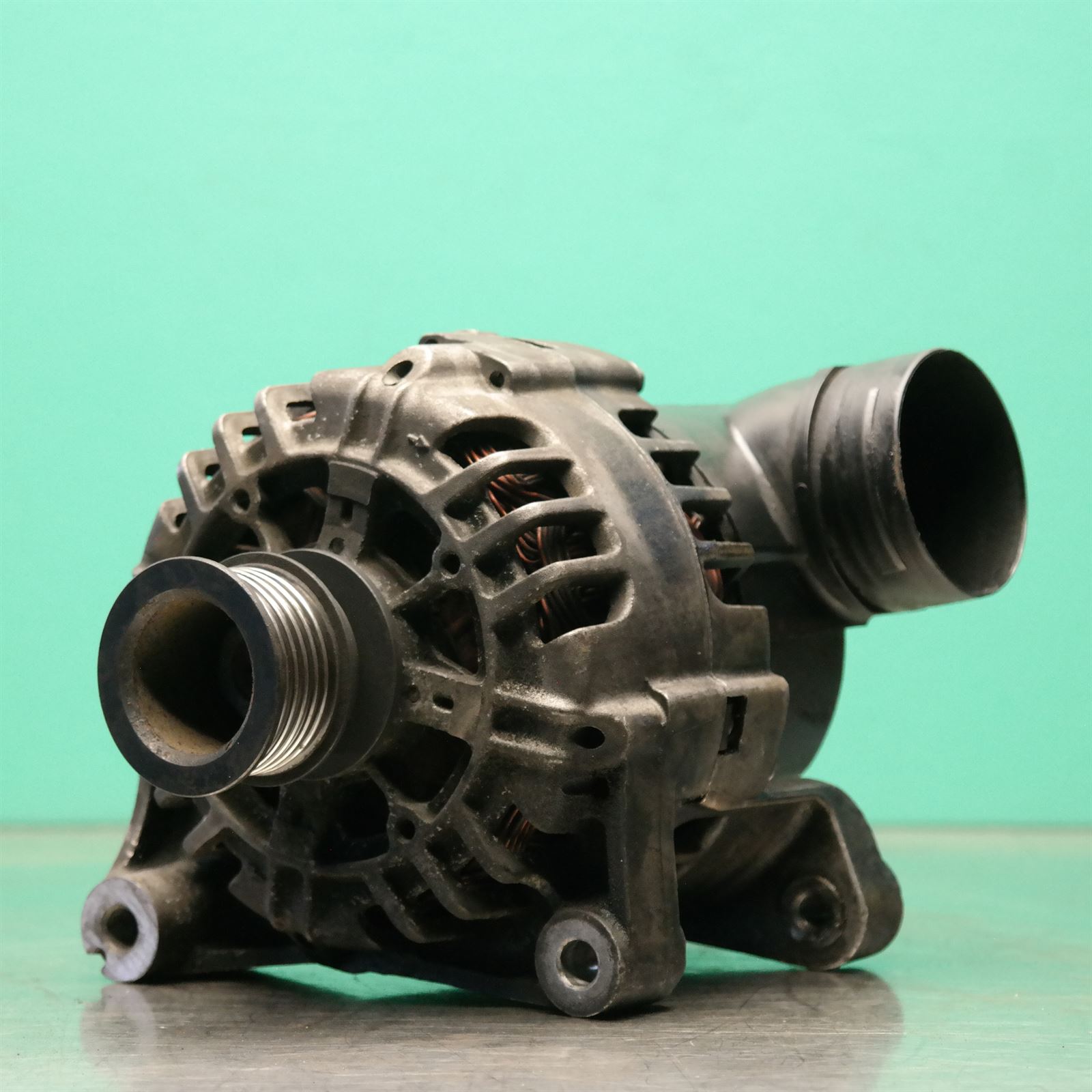2001 BMW X5 Alternator 12317501599