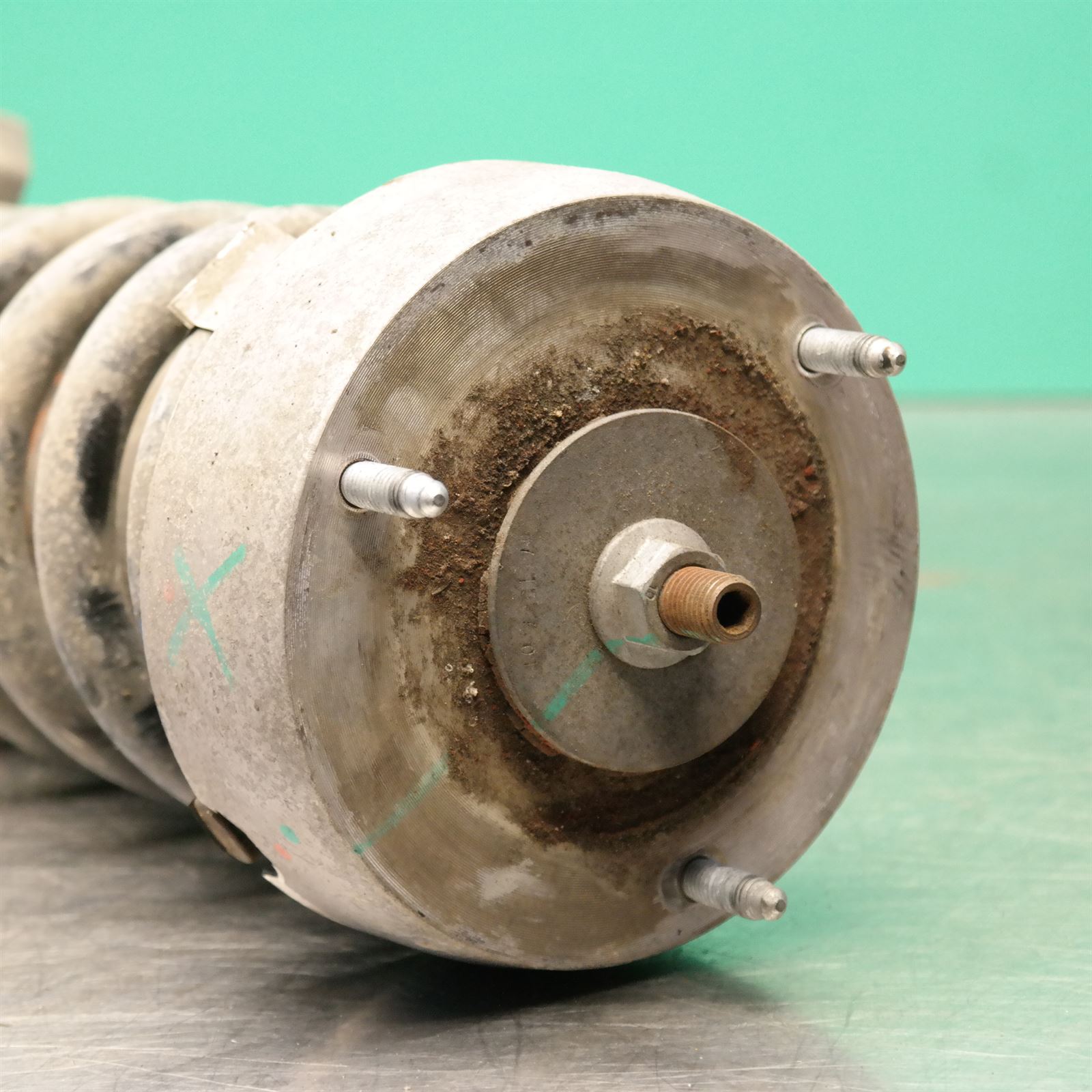 2008 BMW X6 Strut 37116794535