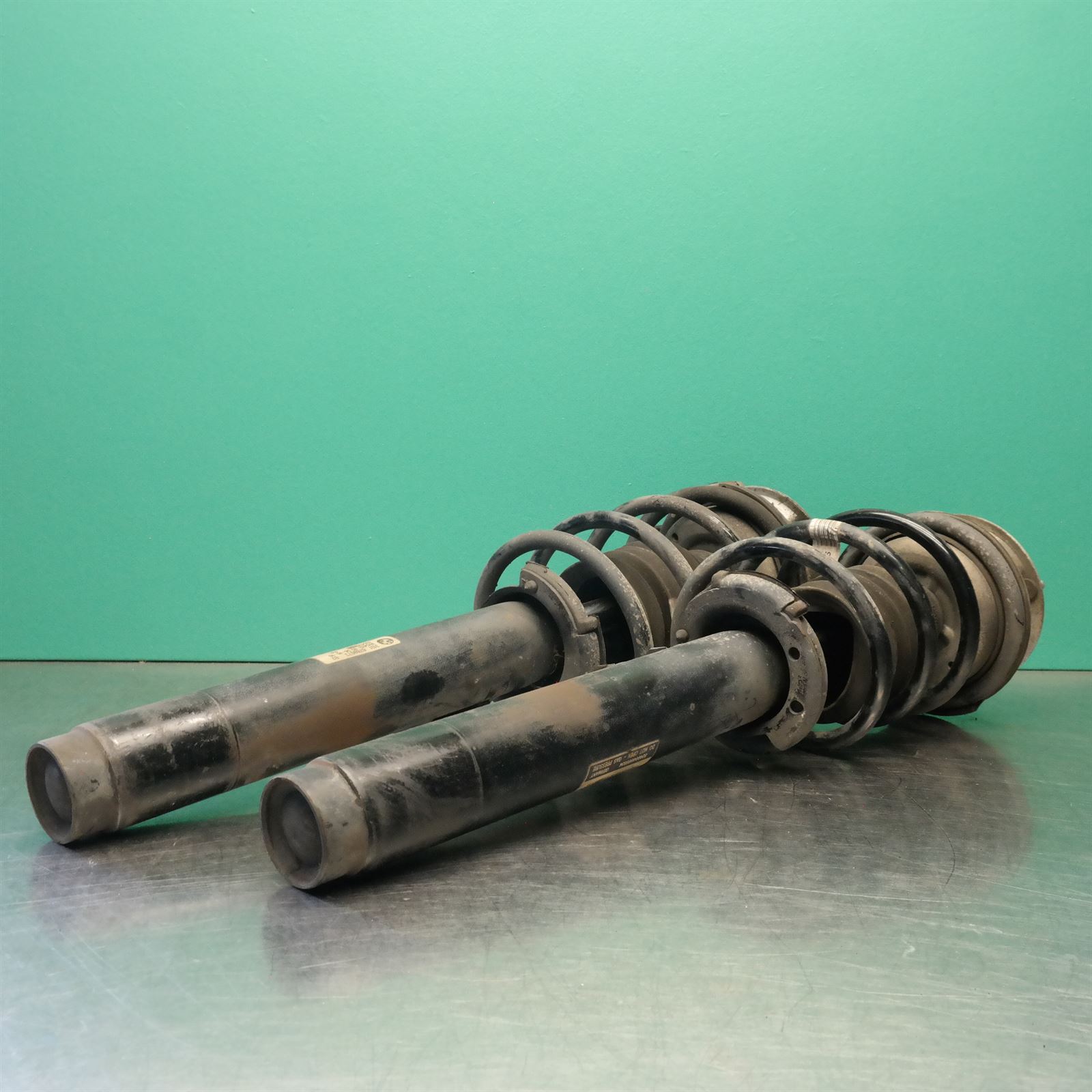 2010 BMW X1 Strut 31316789573 31316789574