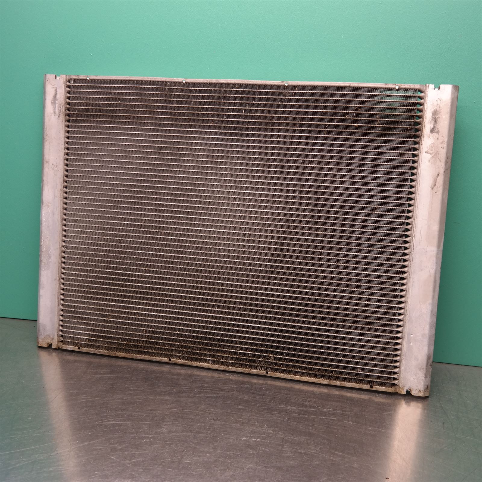 2004 BMW 5 SERIES Radiator 17117519209