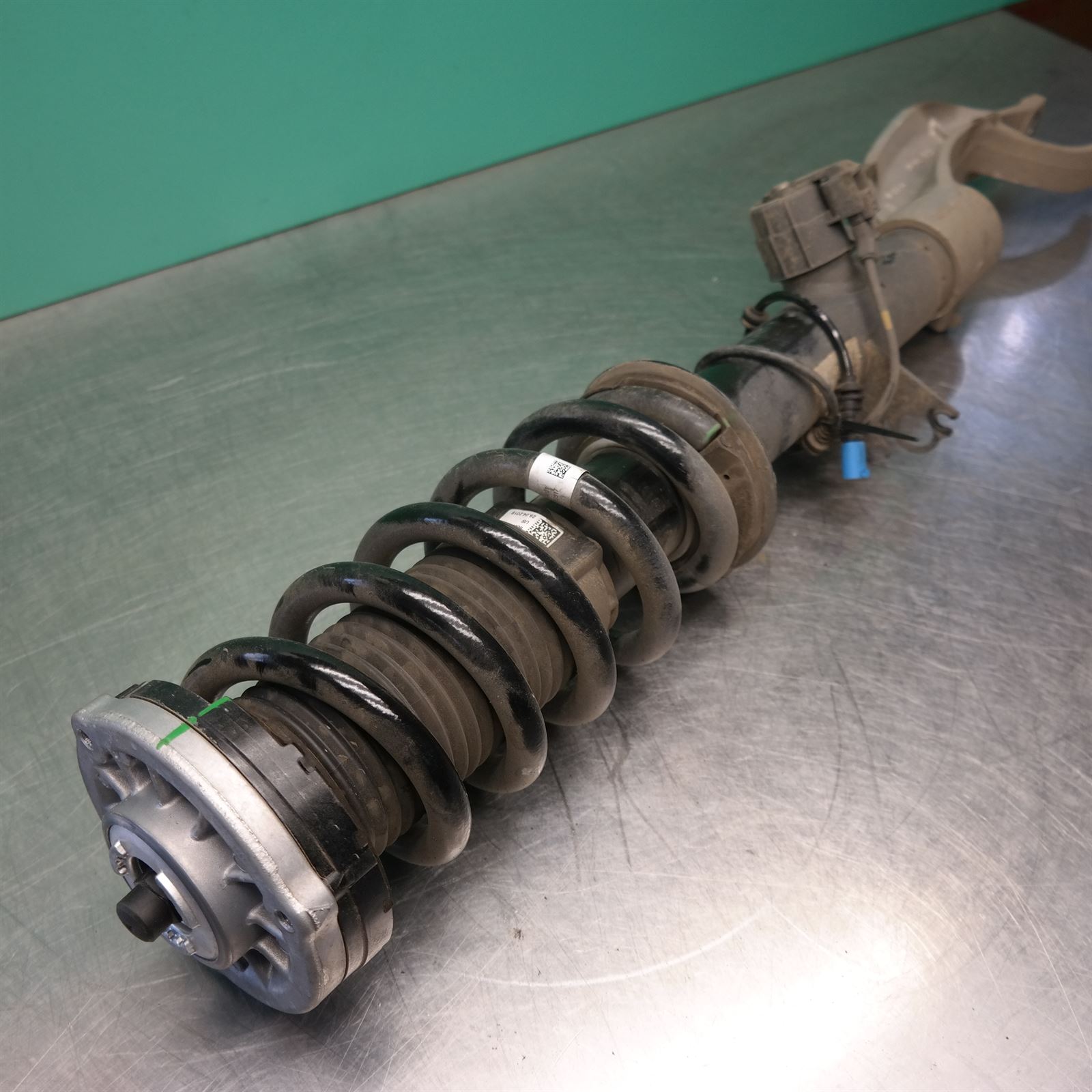 2019 BMW X5 Strut 37106869020