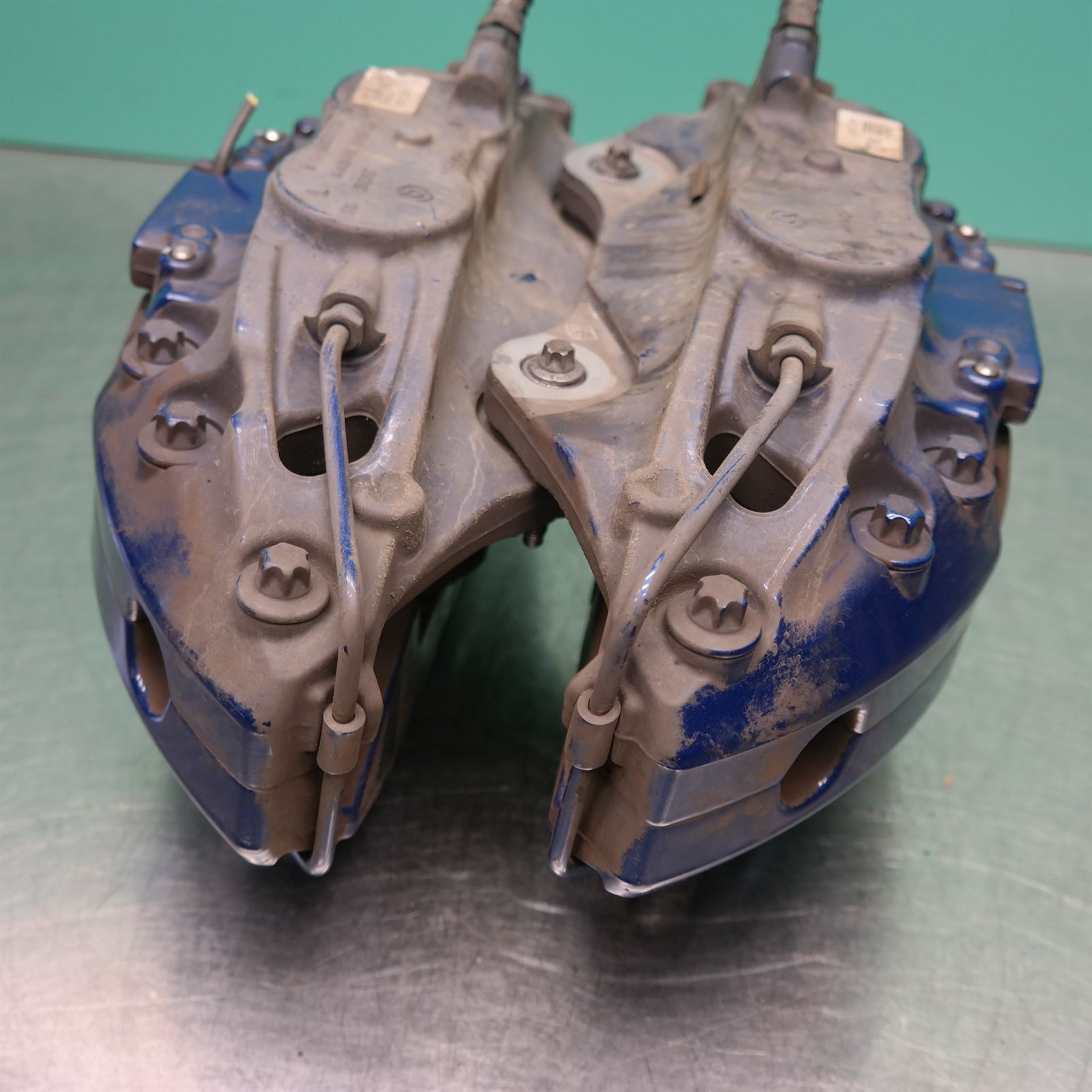 2019 BMW X5 Caliper 34106891327 34106891328