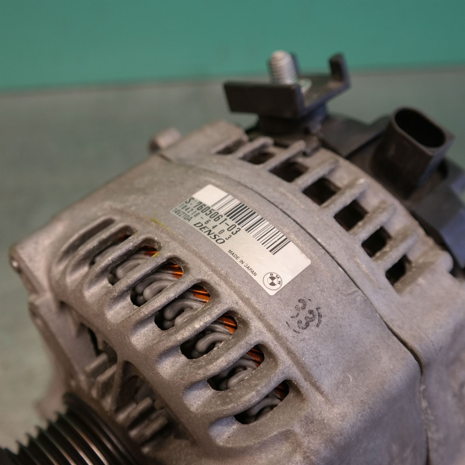 2013 BMW X1 Alternator 12317605061