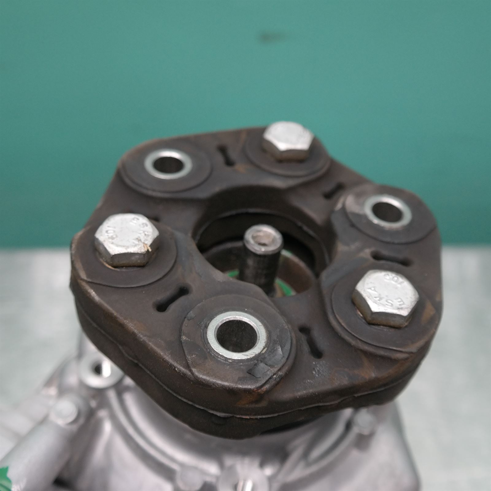 2016 BMW X3 Transfer case 27108643151 27108697255 27105A371E2