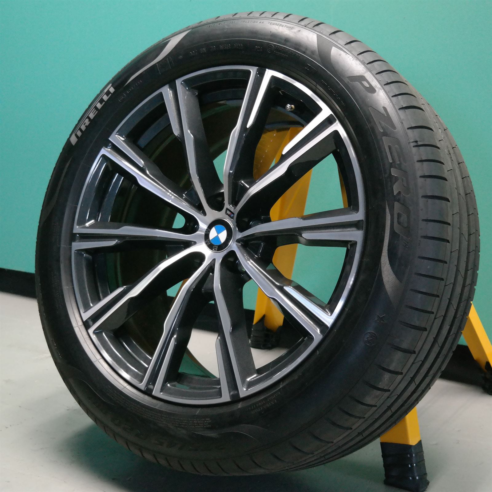 2021 BMW X5 Single/spare wheel 36118071996