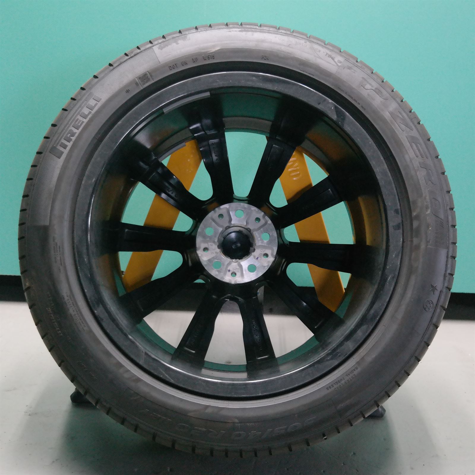 2021 BMW X5 Single/spare wheel 36118071997