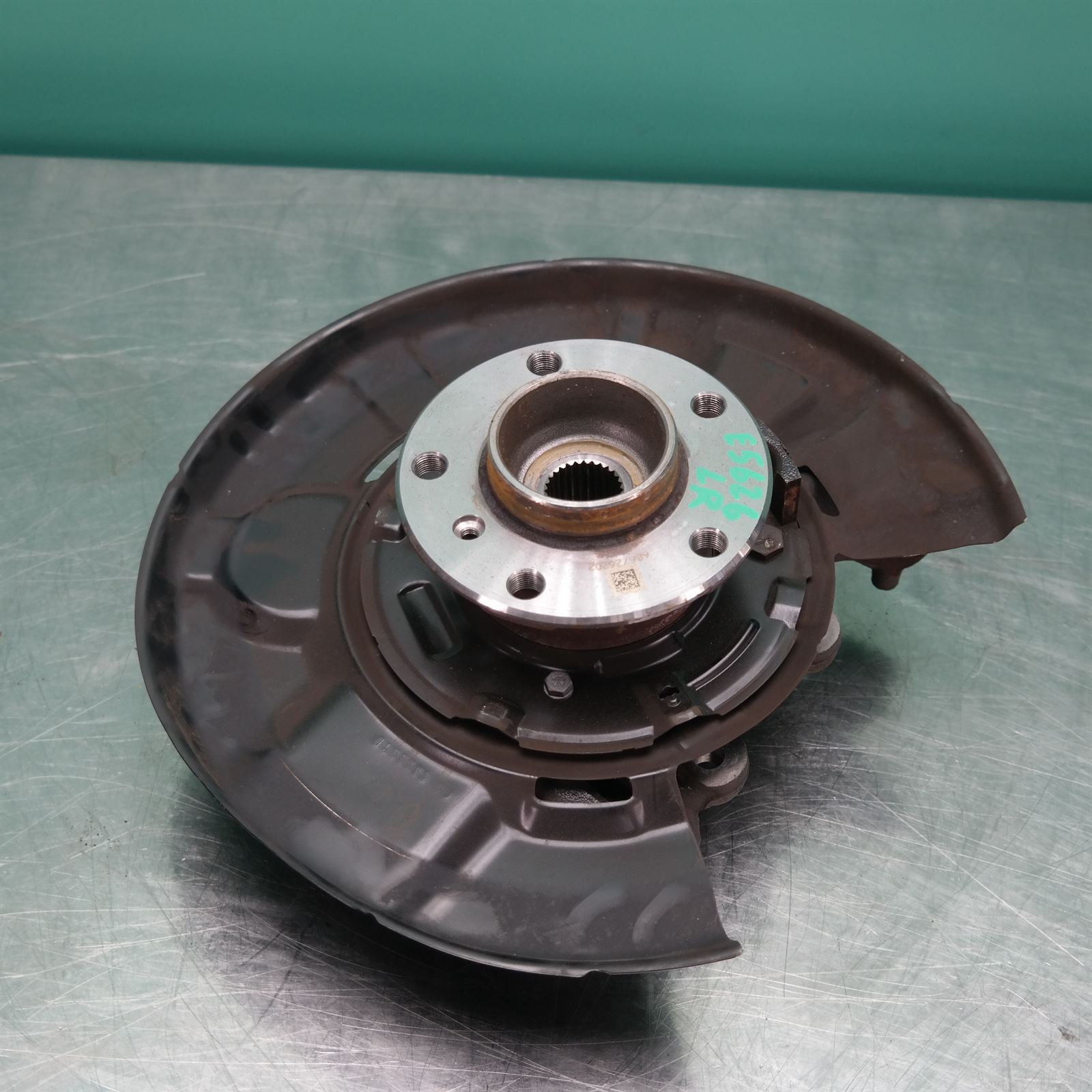 2018 BMW 3 SERIES Hub/knuckle 33326792523