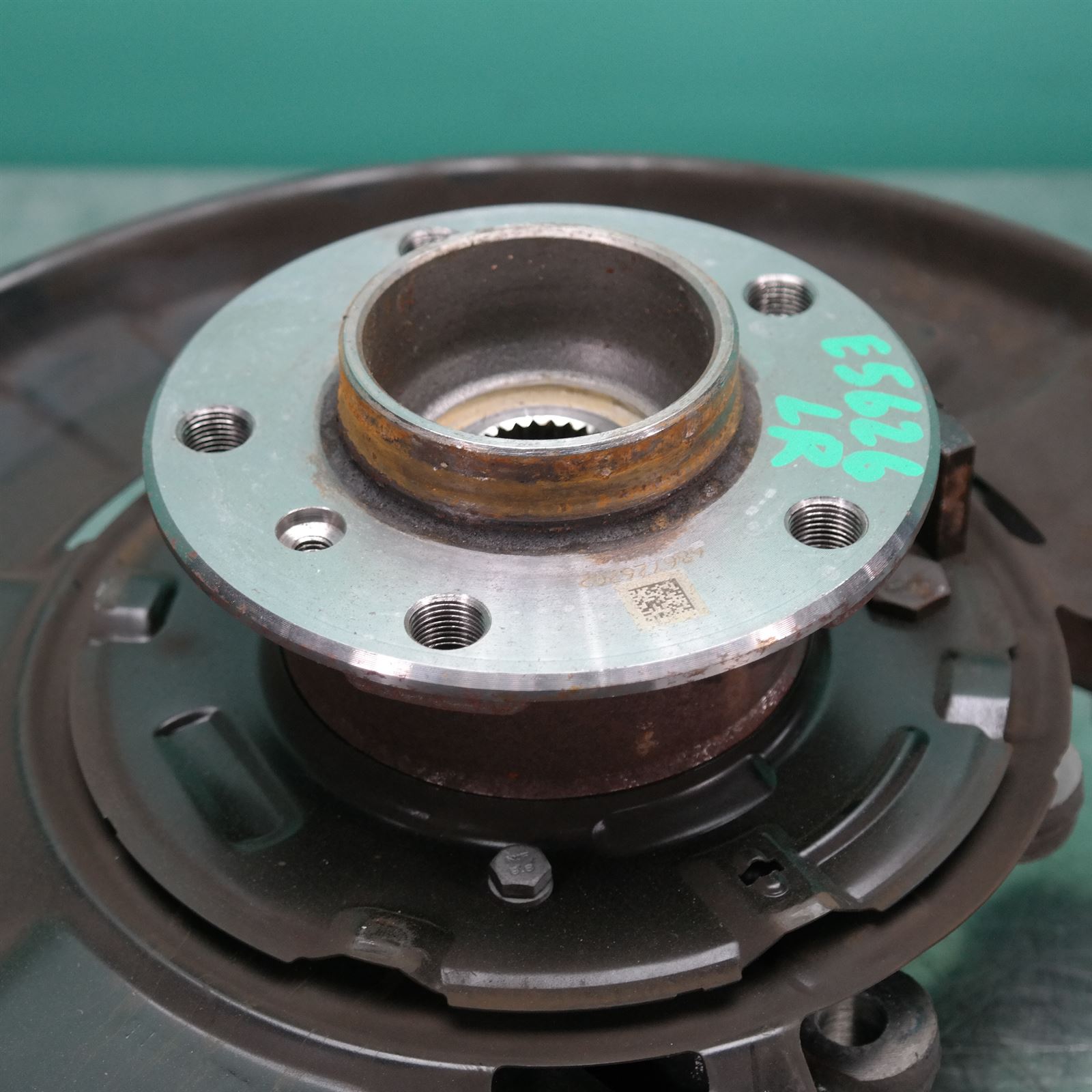 2018 BMW 3 SERIES Hub/knuckle 33326792523