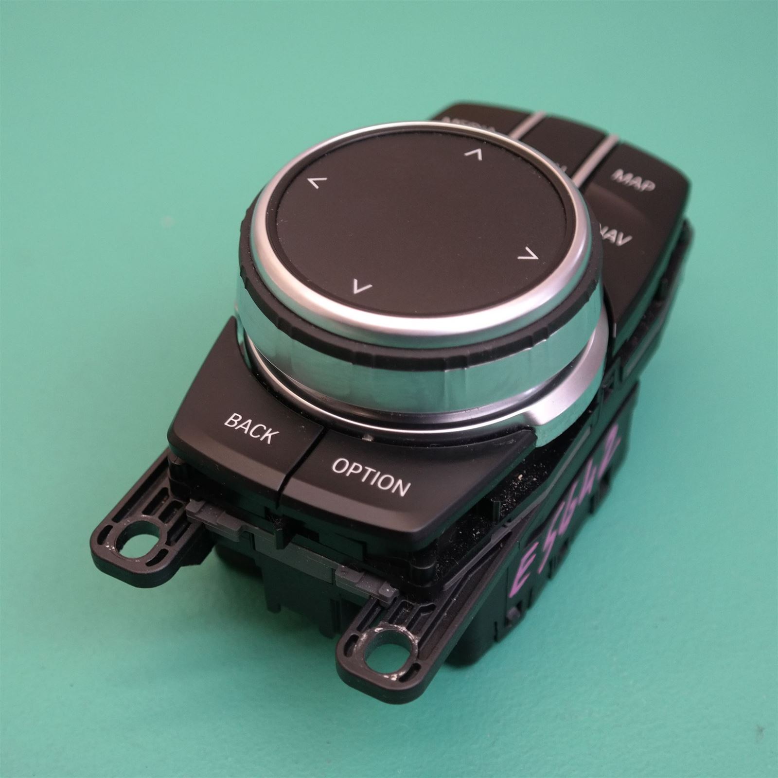 2019 BMW X3 Infotainment part 65825A3B1E2